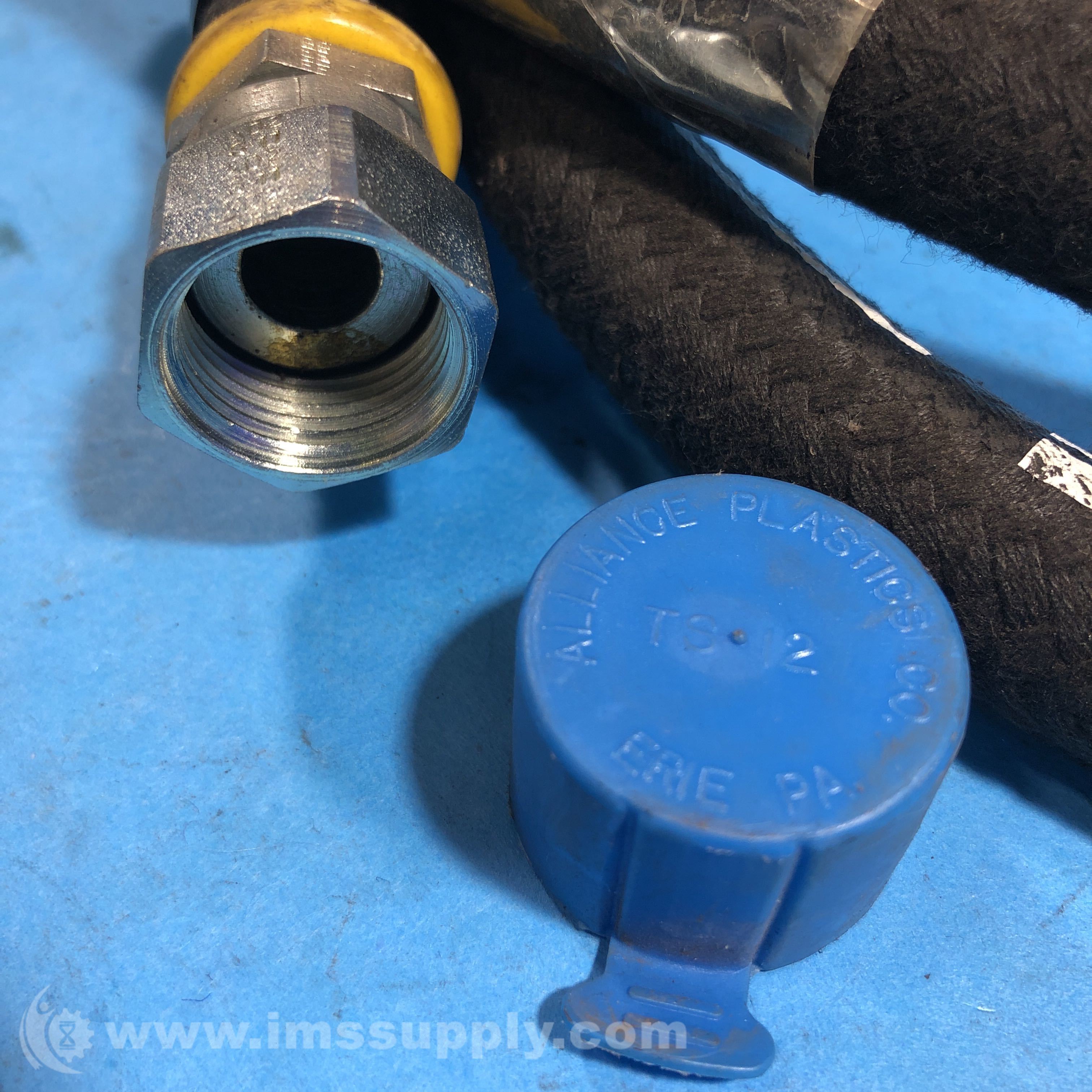 Parker 821-8 WP Push-Lok Higher Pressures Multipurpose Hose - IMS Supply