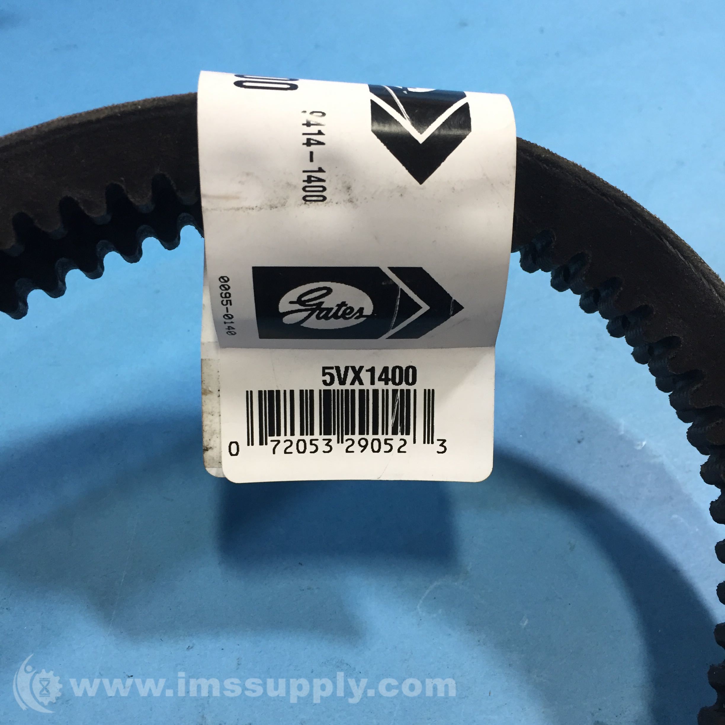 Gates 5VX1400 V-Belt, Oil Resistant, Cogged - IMS Supply