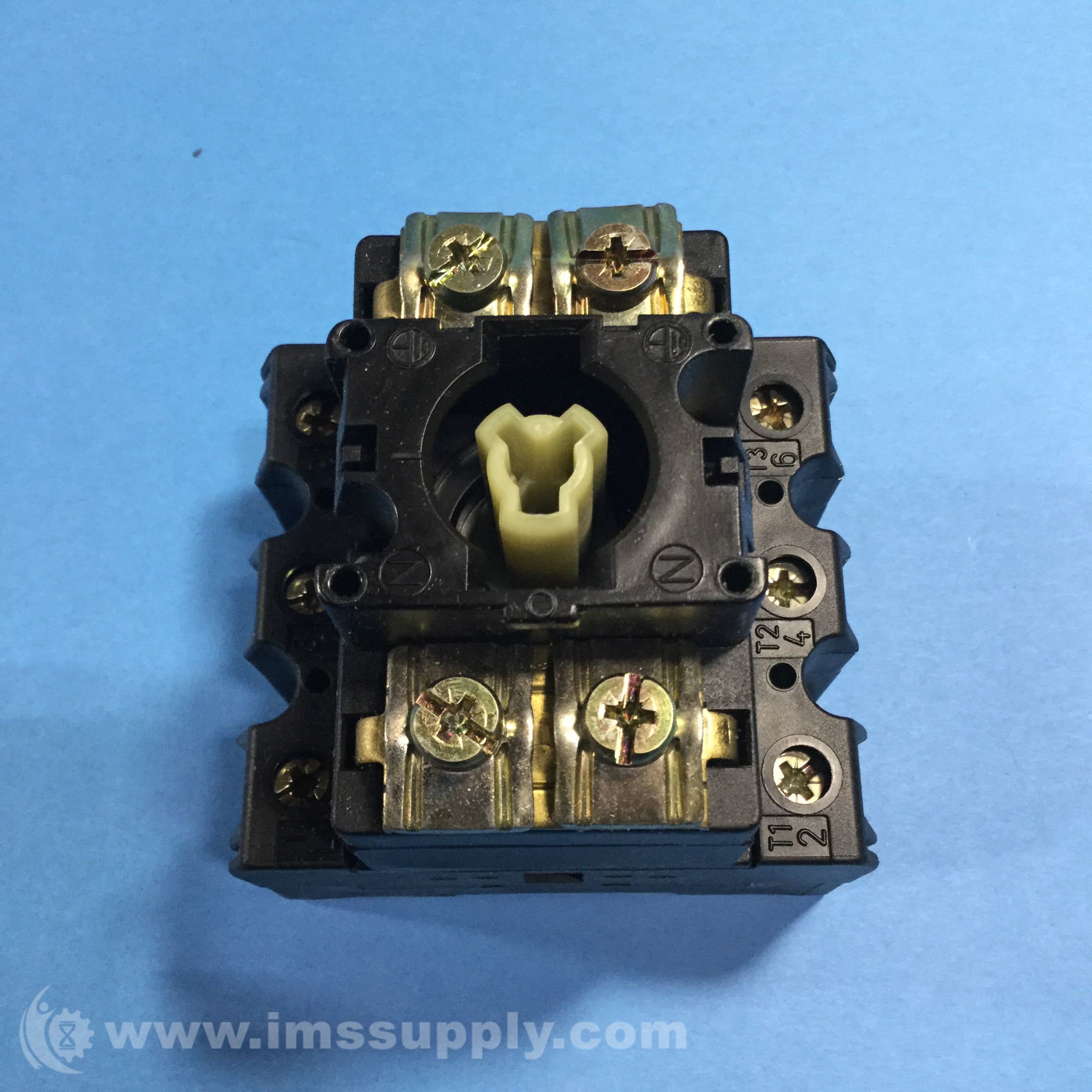 Klockner Moeller P3-63/V/SVB Circuit Isolator, Interlock, 3 Pole - IMS Supply