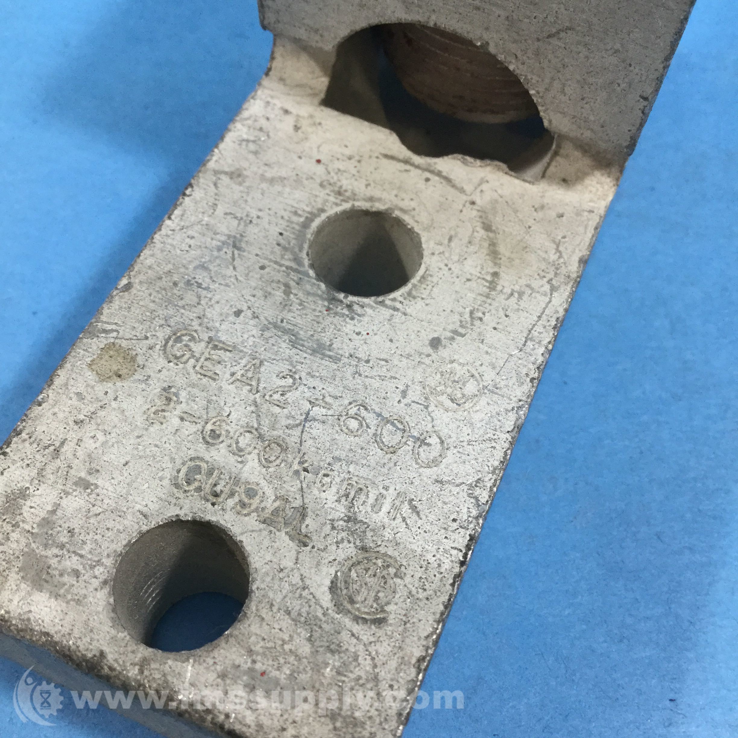 General Electric GEA2-600 Stacked Lug Connector - IMS Supply