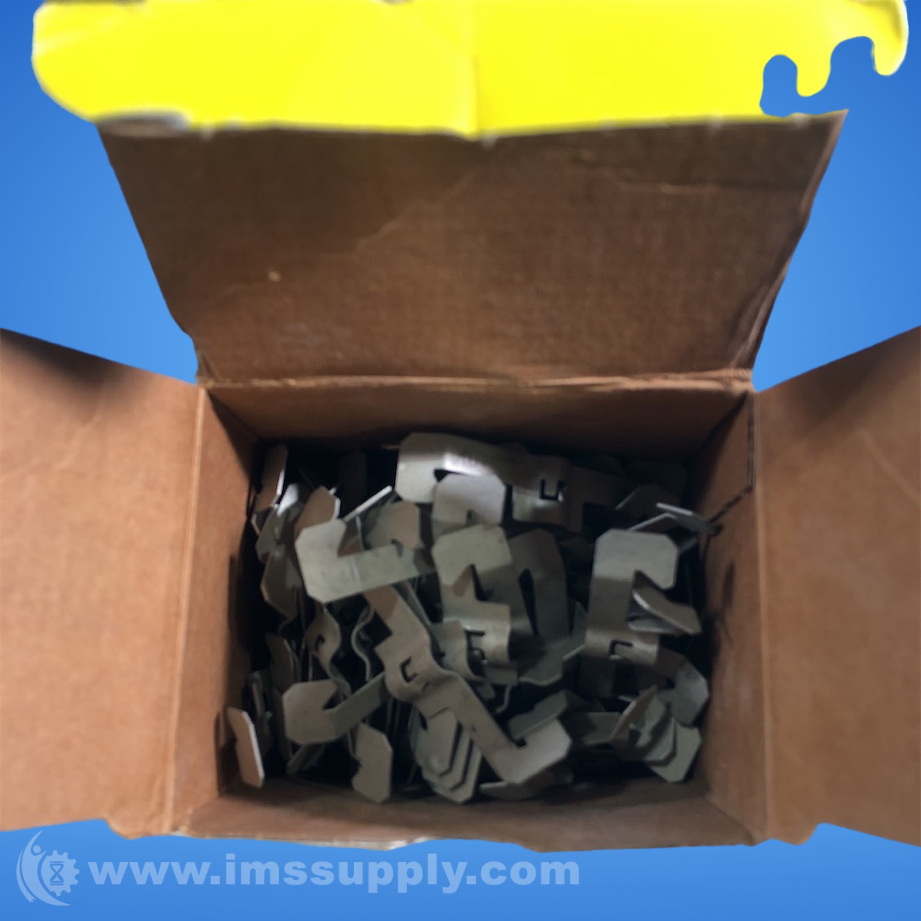 Caddy KBT Box of 100 Wire Basket Tray Clips - IMS Supply