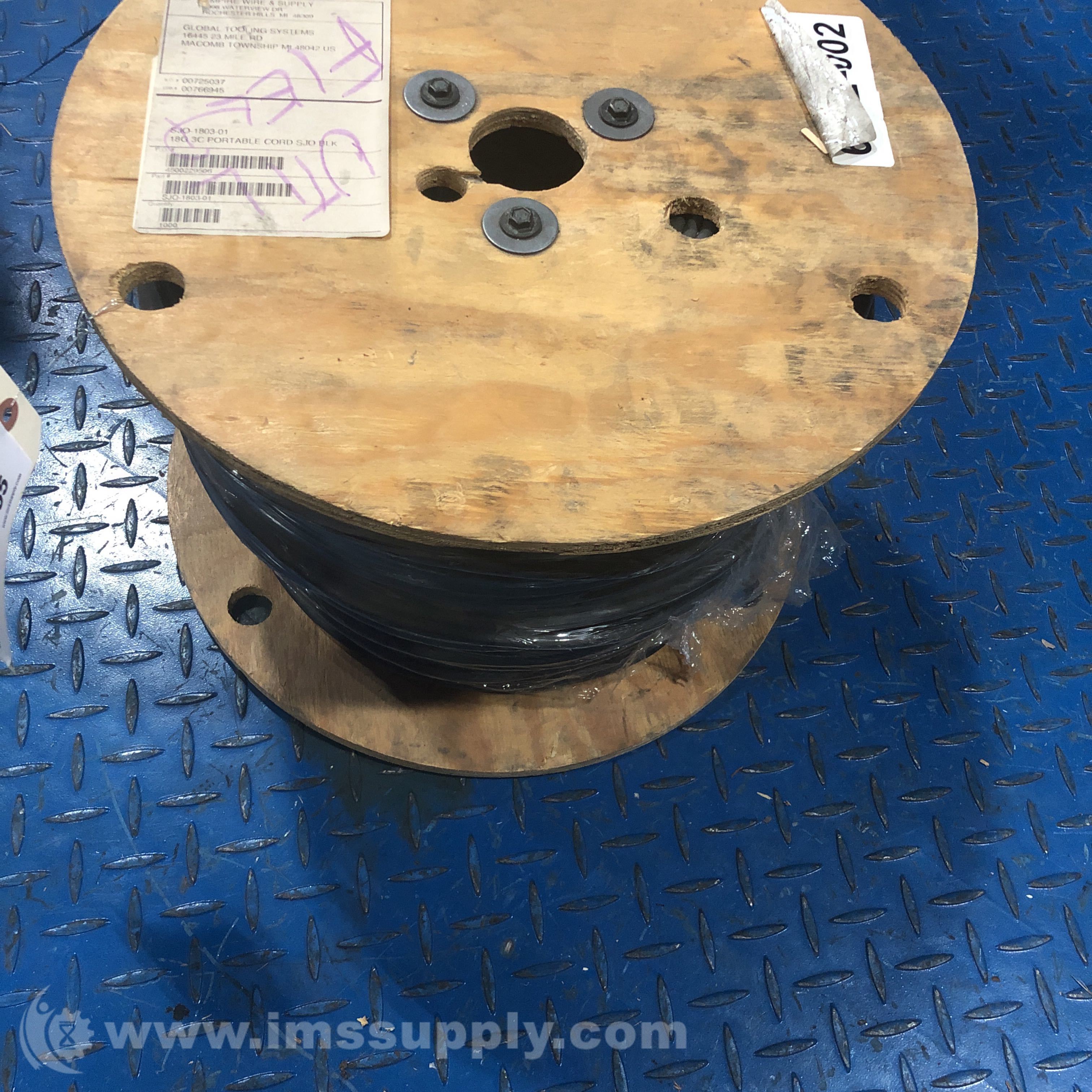 Empire Wire Supply SJO-1803-01 18 AWG 3 Conductor Portable Cord - IMS ...