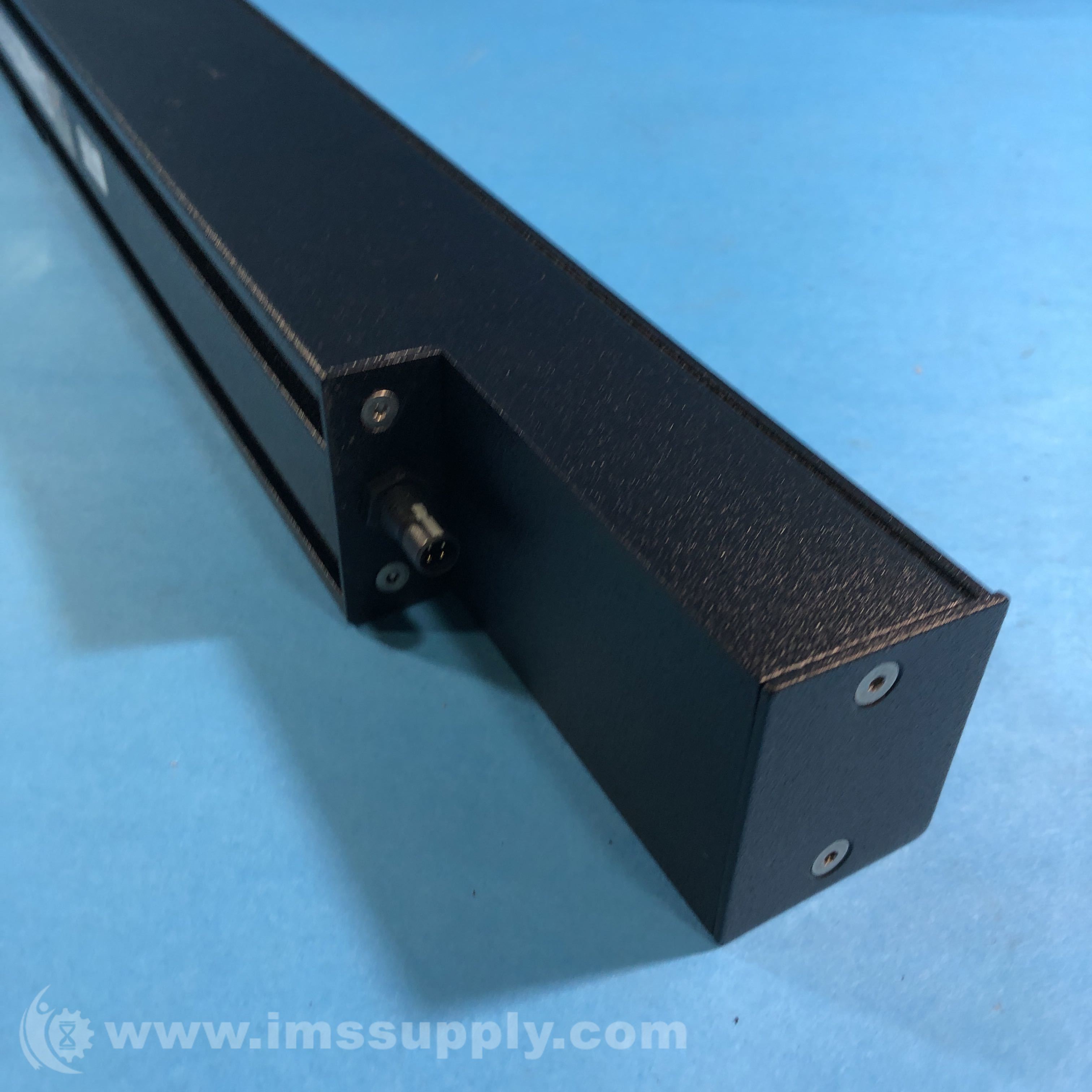 Lumenpulse LOGNI-4W-48V-24-RGBW-30X30-FR-BK-UCTL-UL Linear Light - IMS ...