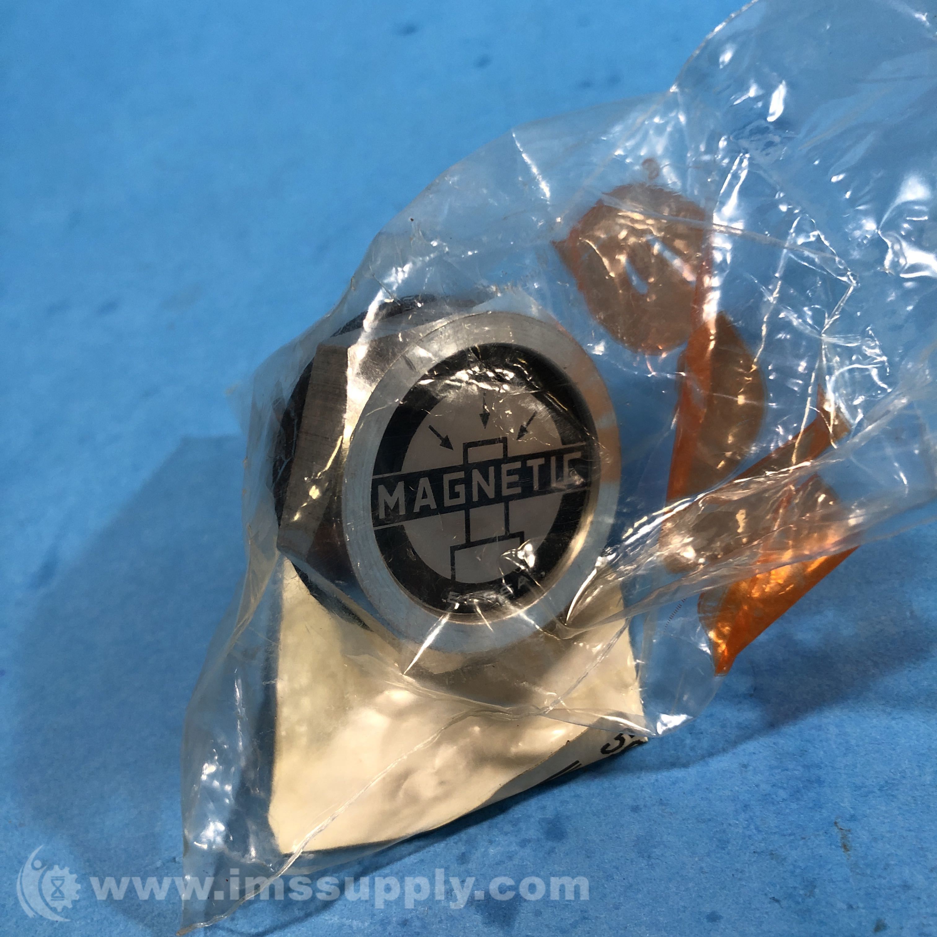 Elesa TMA.3/4 Magnetic Plug - IMS Supply