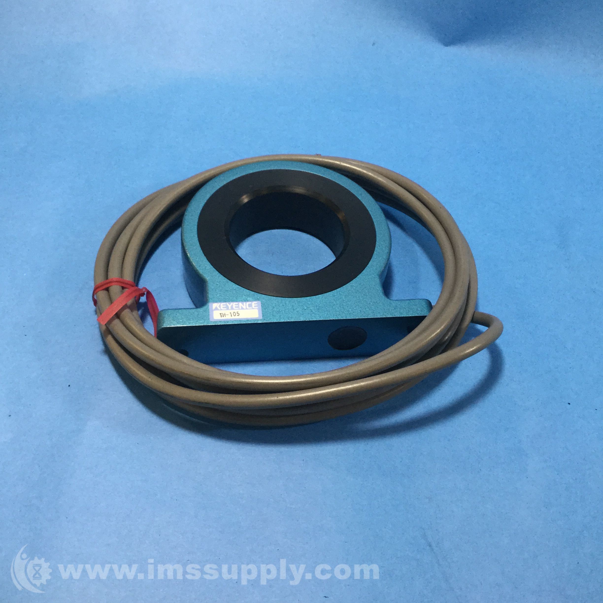 Keyence TH-105 Sensor Head for Small Metal Object Detection - IMS Supply