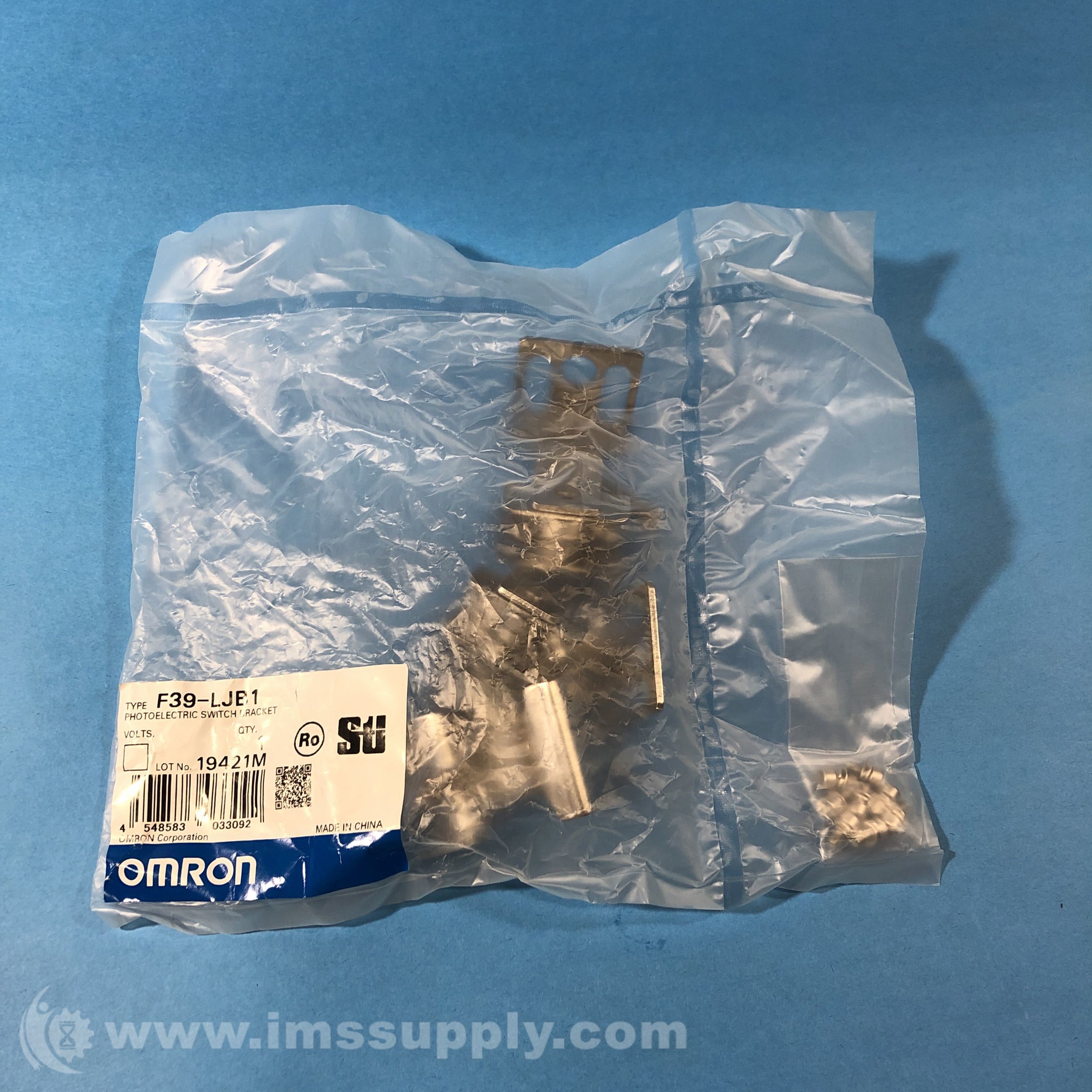 Omron F39-LJB1 Pack of 4 Mounting Bracket, for Use with A4EG - IMS Supply