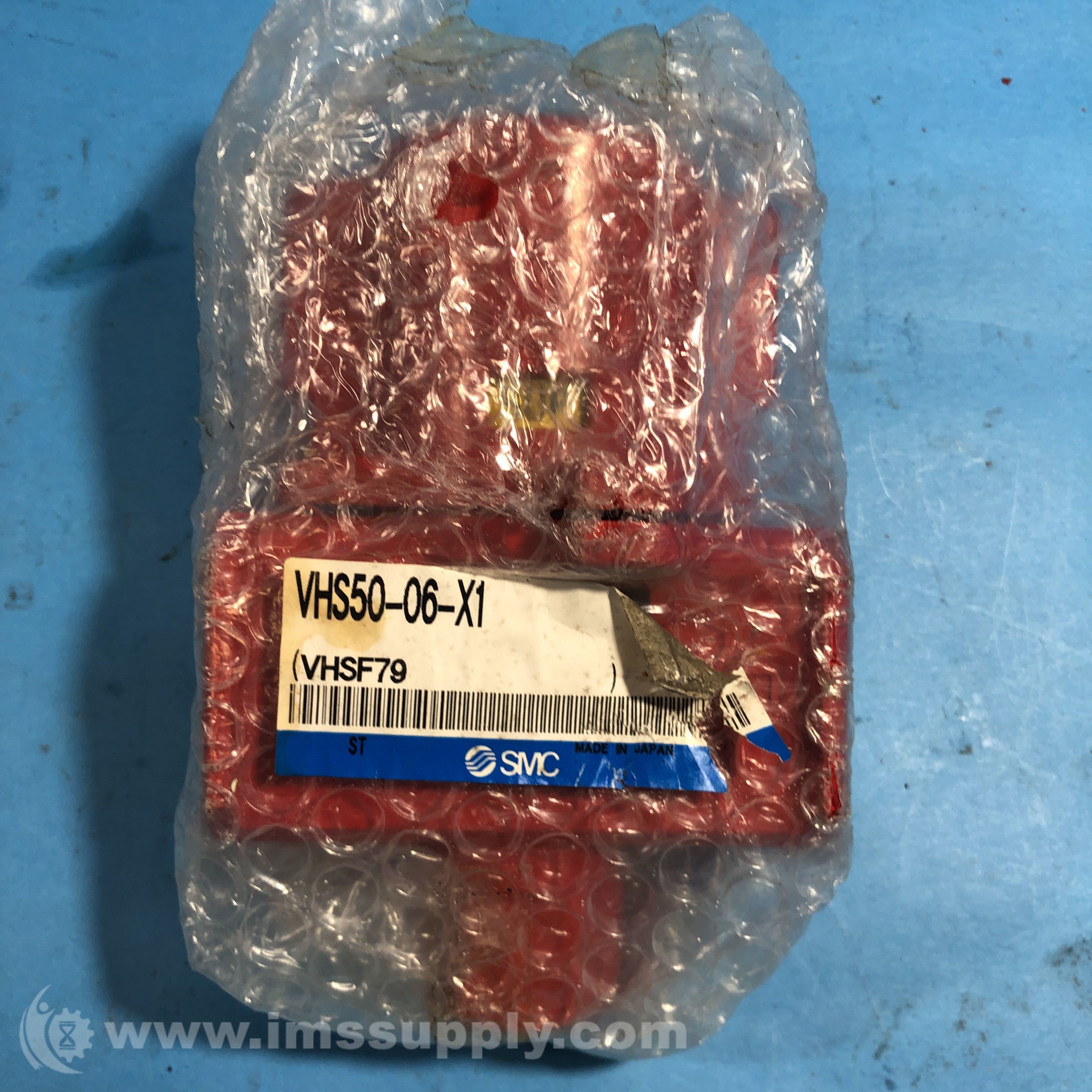 SMC VHS50-06-X1 3-Port Lock Out Valve, VHS Hand Valve - IMS Supply