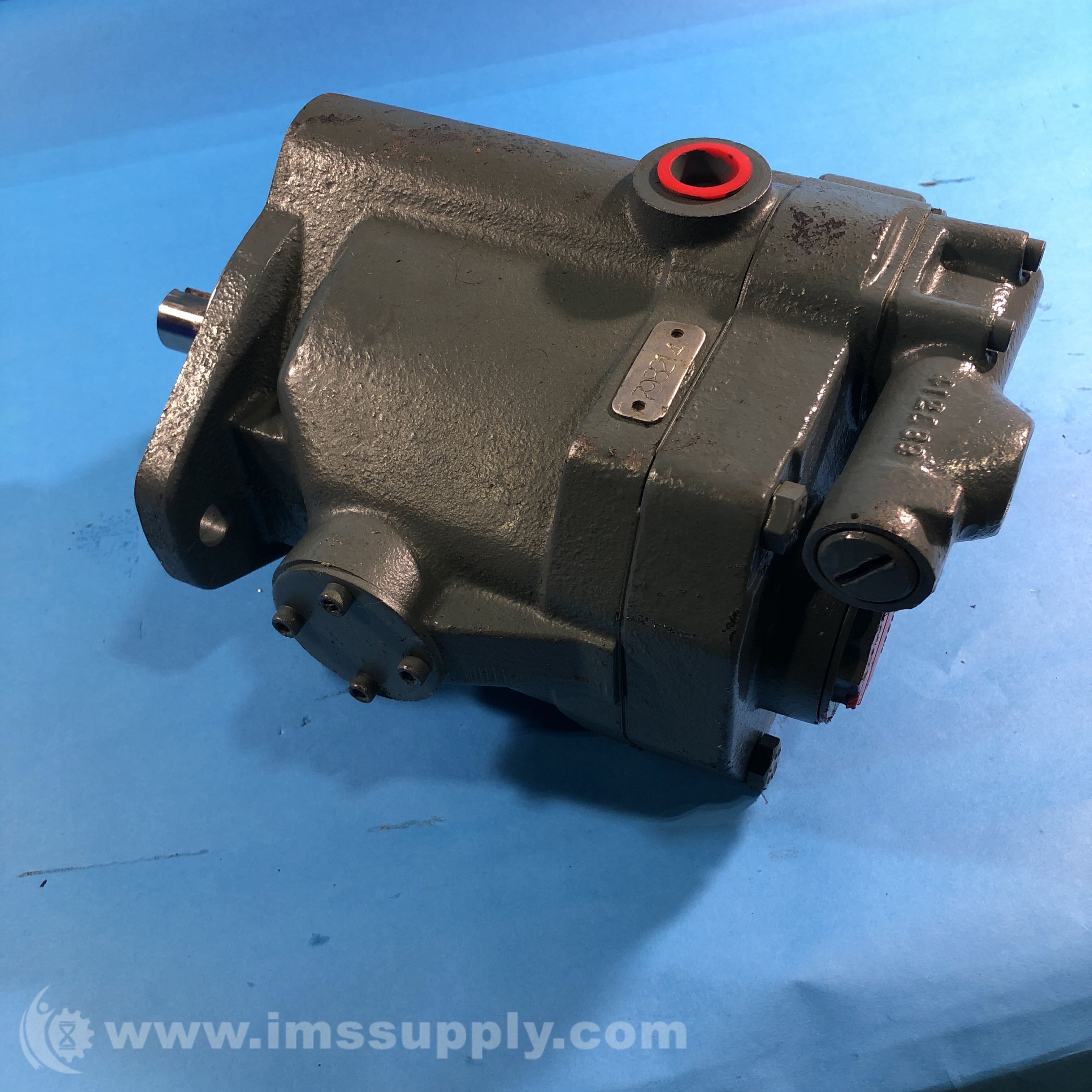 Vickers PVQ20 B2R SE1S 20 Hydraulic Axial Piston Pump - IMS Supply
