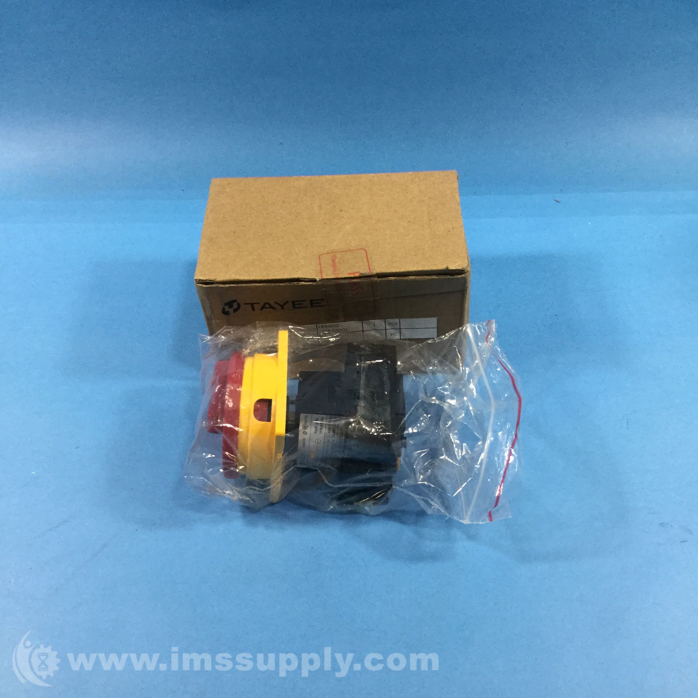 Shanghai Tayee Electric LW42B32 On/Off Load Switch - IMS Supply