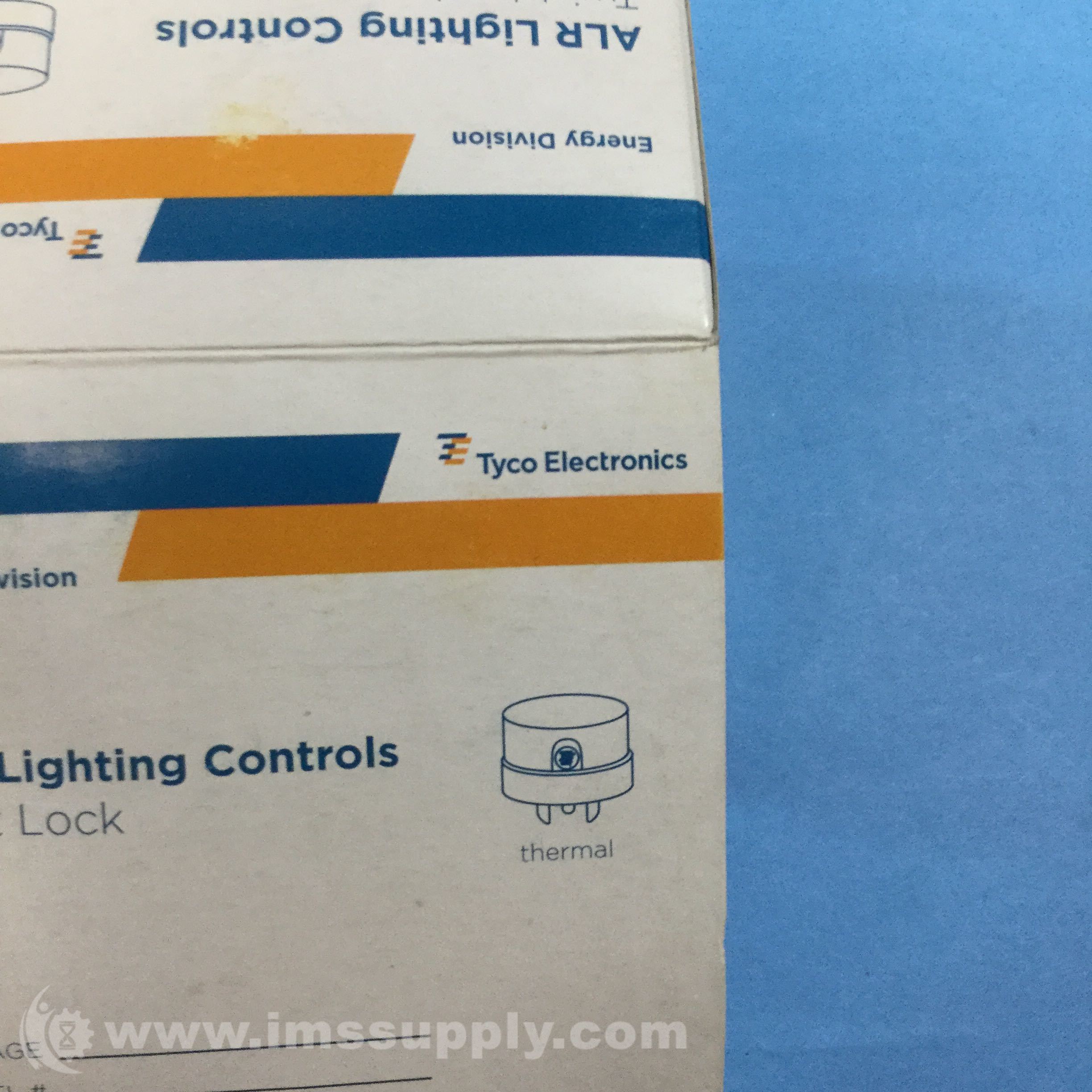 Tyco SC-10A Lighting Controls Twist Lock HID Shorting Cap - IMS Supply