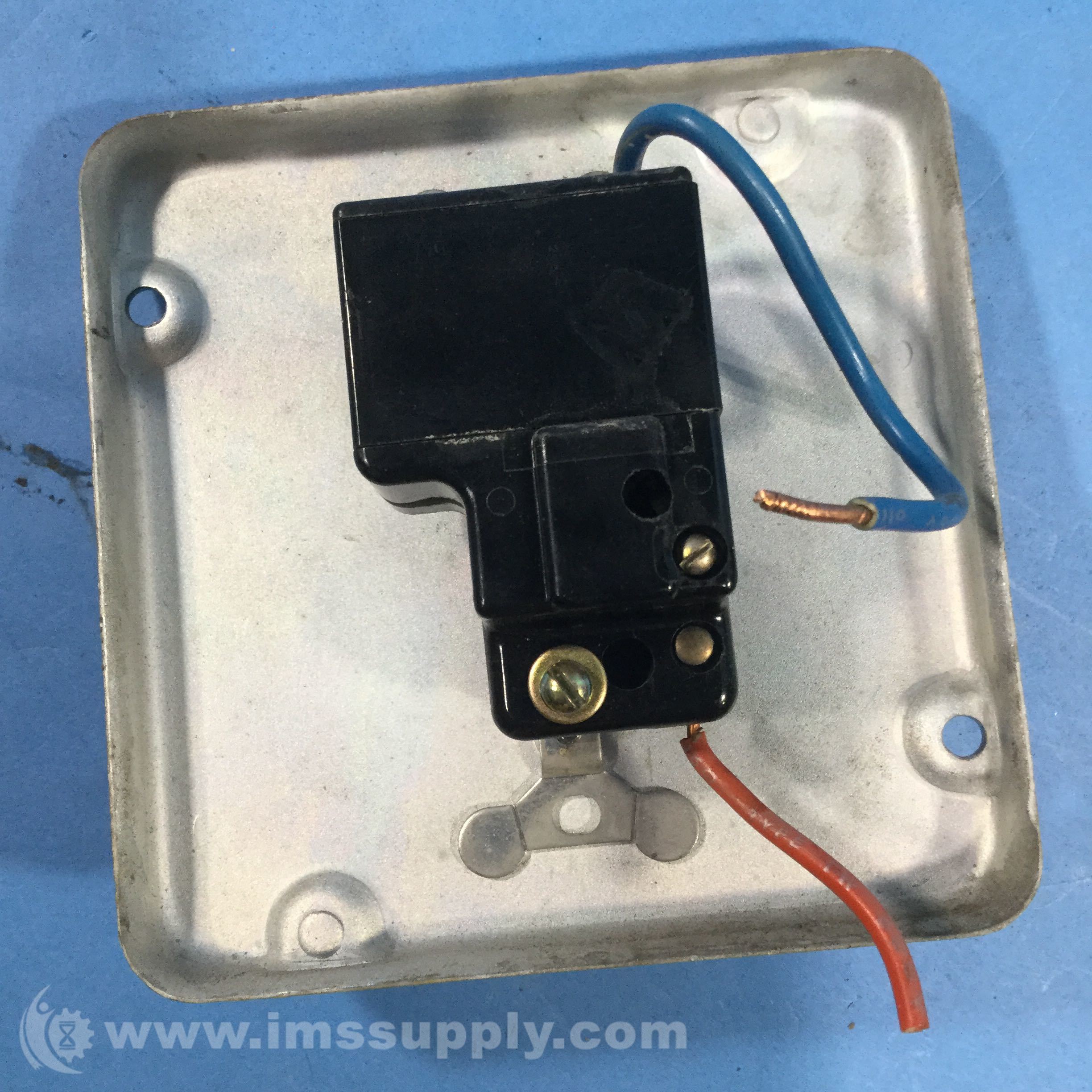 Square D 2510-AO3 Manual Starter, 2 Pole, 115-230 VAC/DC - IMS Supply