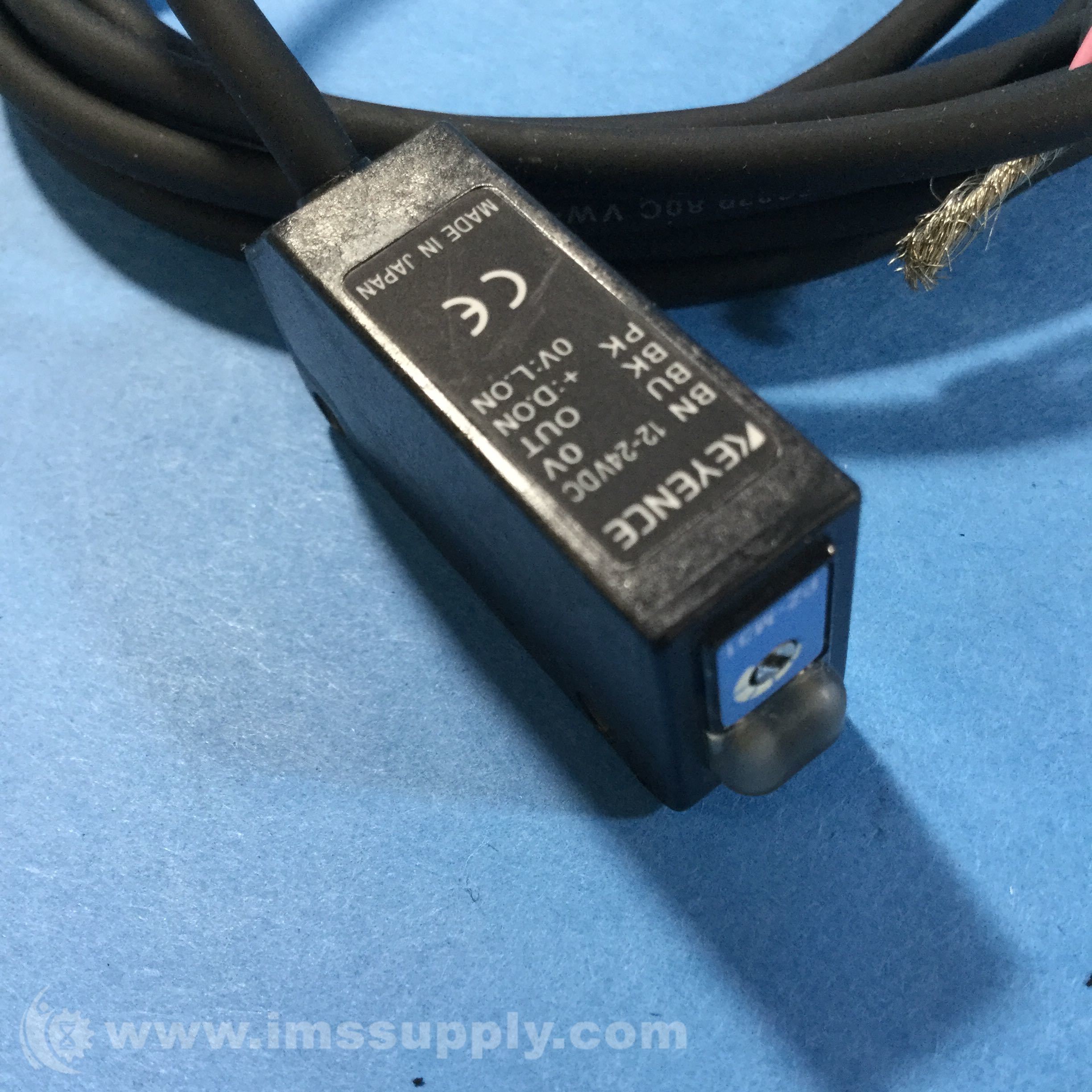 Keyence PZ-M31 Square Reflective Photoelectric Sensor - IMS Supply