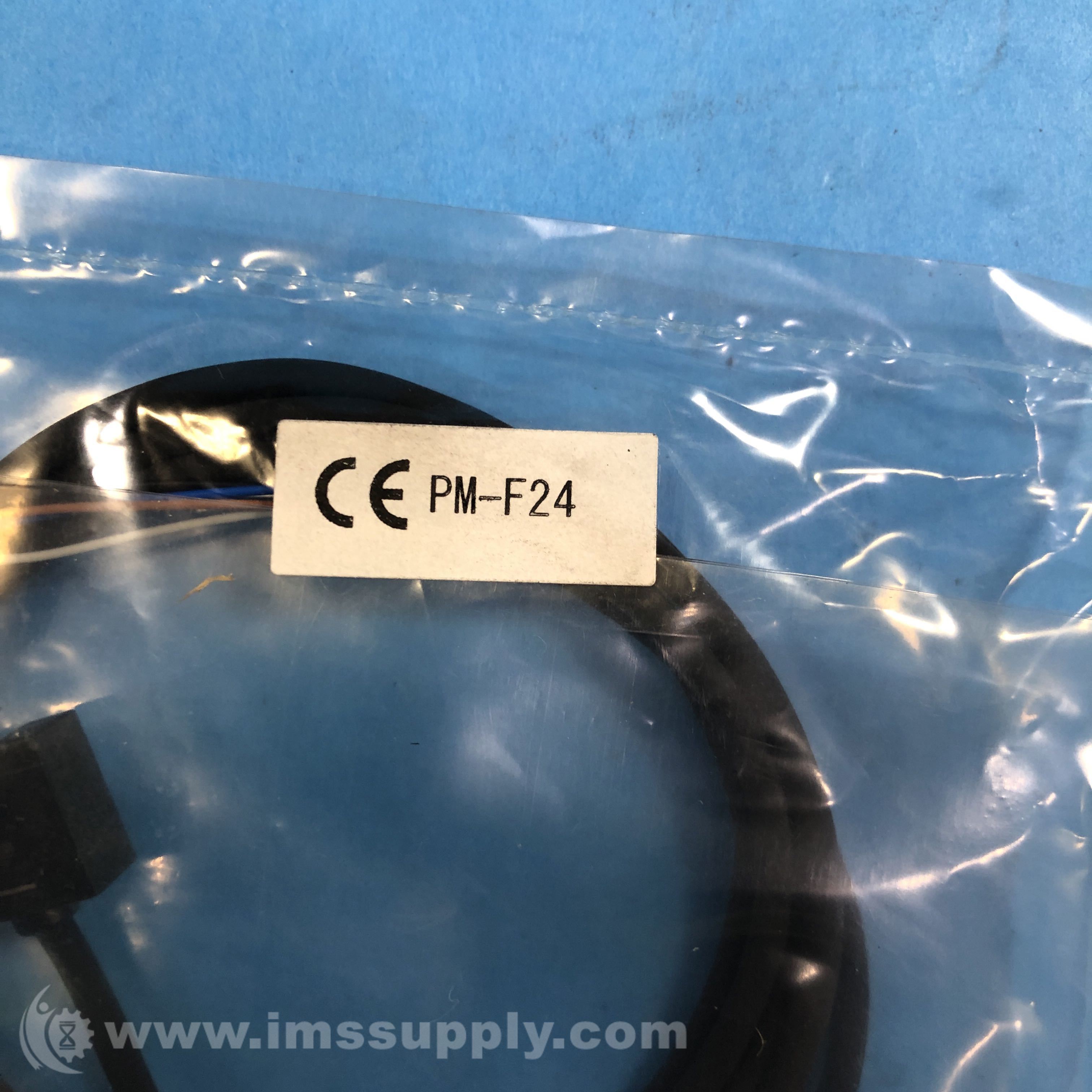 SUNX PM-F24 Bag of 10 Optical Through-Beam Sensors - IMS Supply