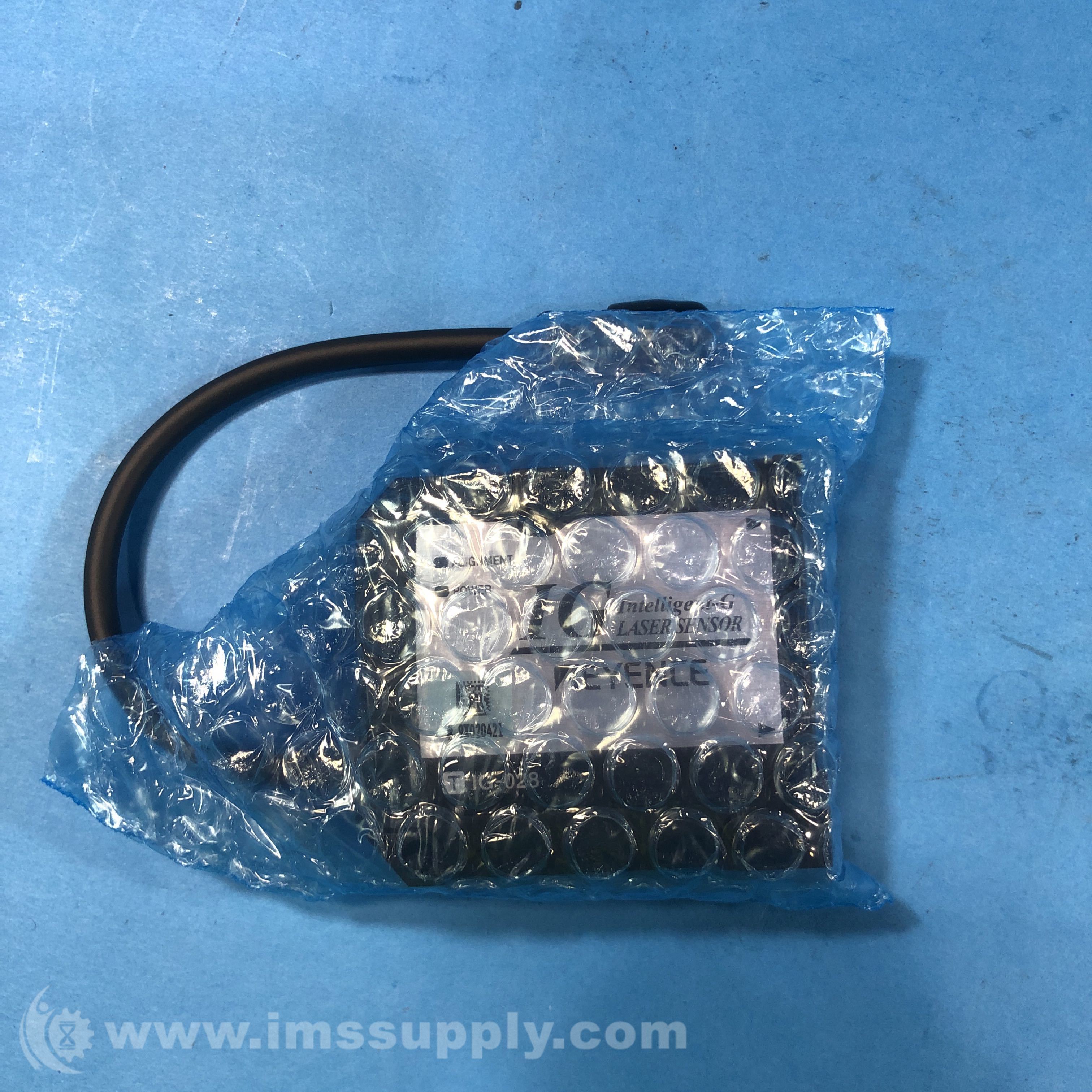 Keyence IG-028 Multi-Purpose CCD Laser Micrometer - IMS Supply