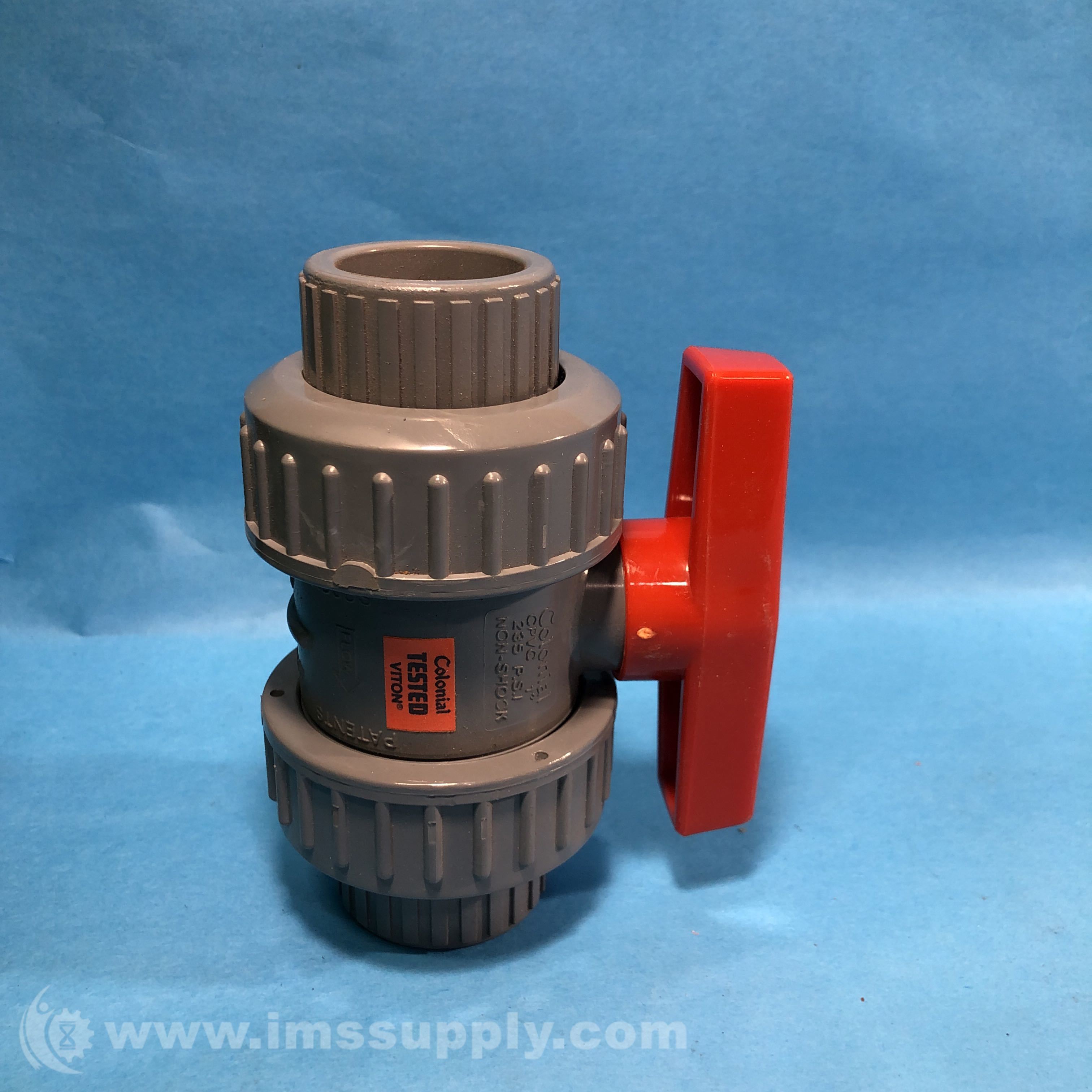 Colonial V10104N True Union Ball Valve CPVC 1" 235 P.S.I - IMS Supply