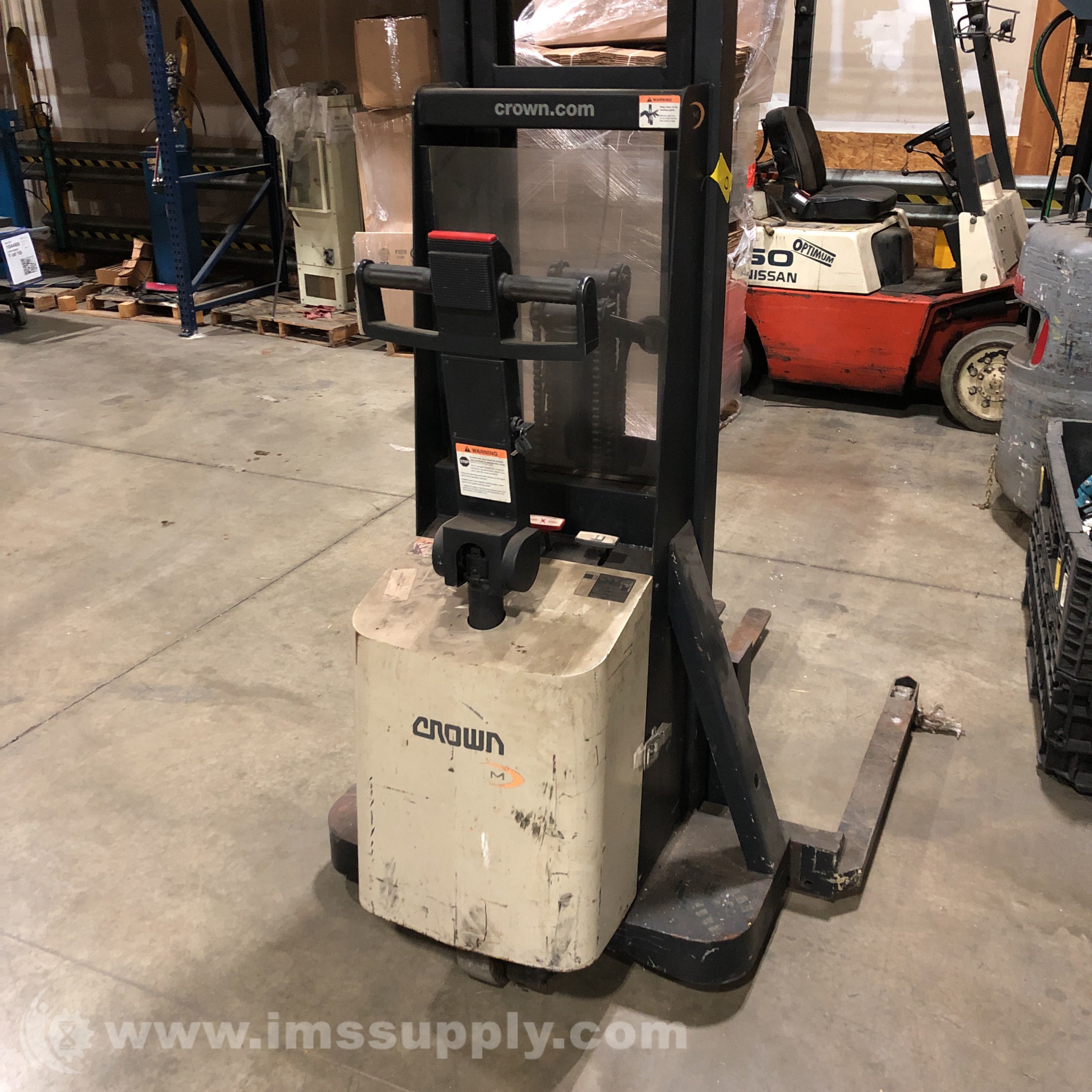 Crown Fork Lift 20MT Walk Behind Forklift, 2000 LB Capacity - IMS Supply