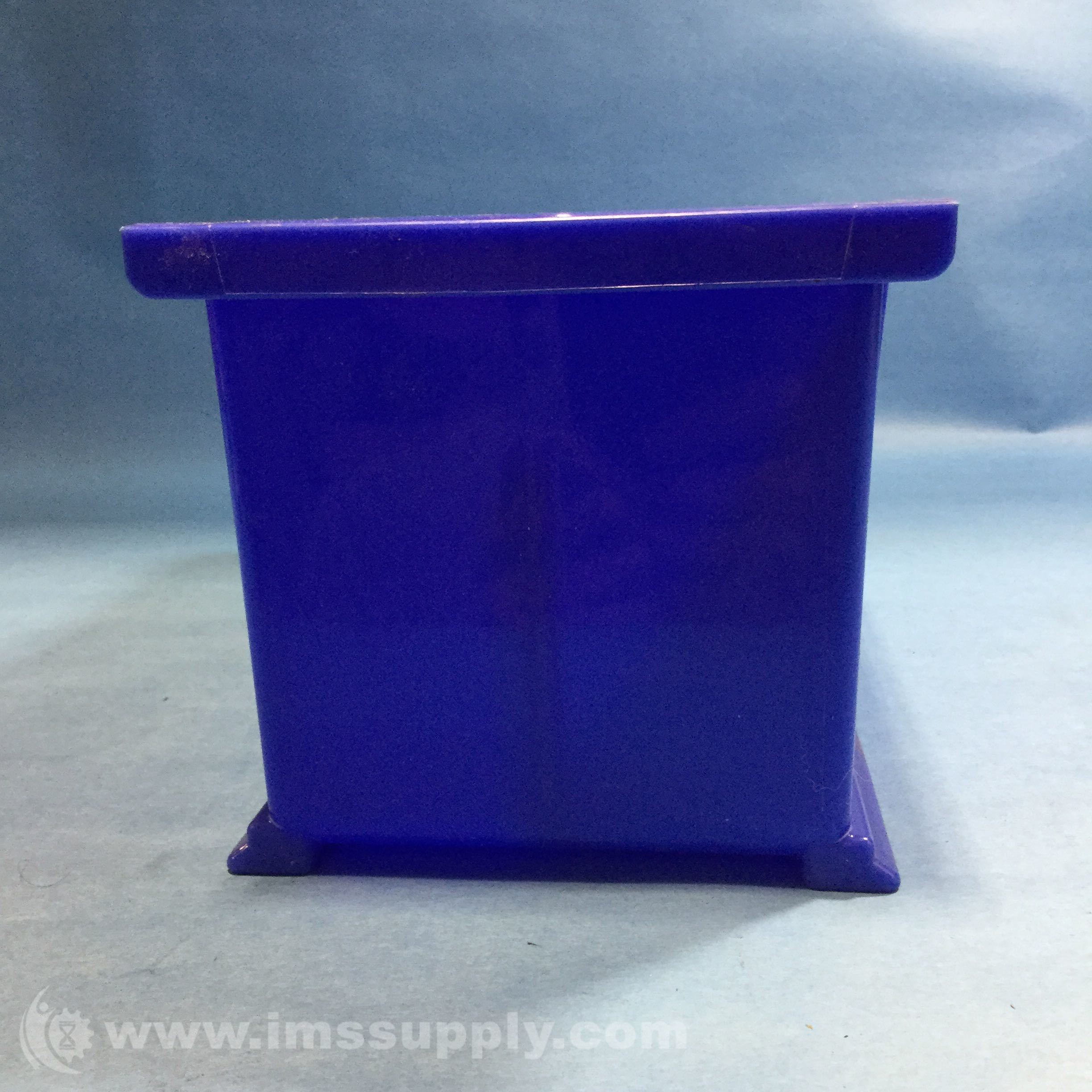 Uline S-12415 Blue Stackable Storage Bin 11 x 5.5 x 5 - IMS Supply