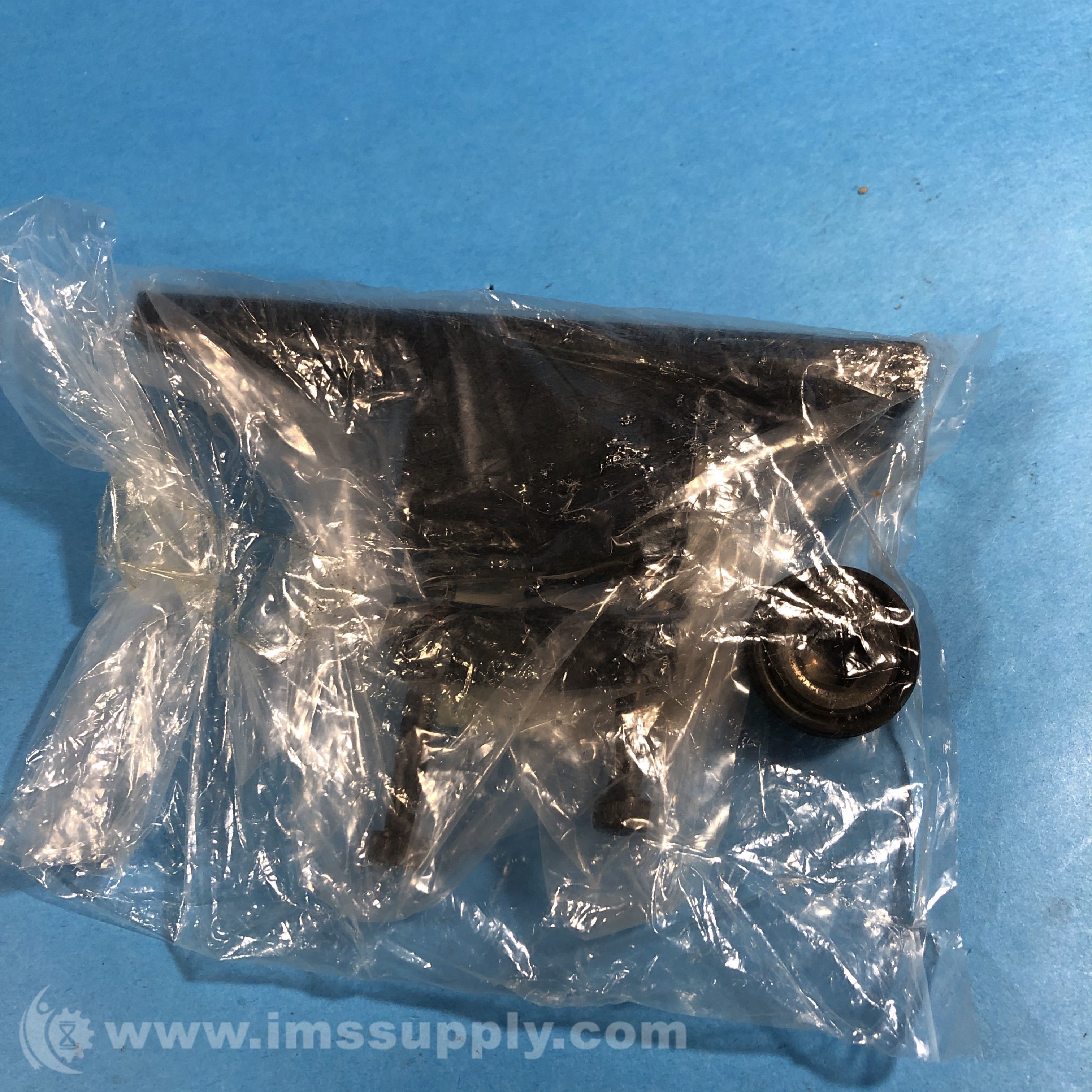 CKD B410 T-Type Bracket Set - IMS Supply