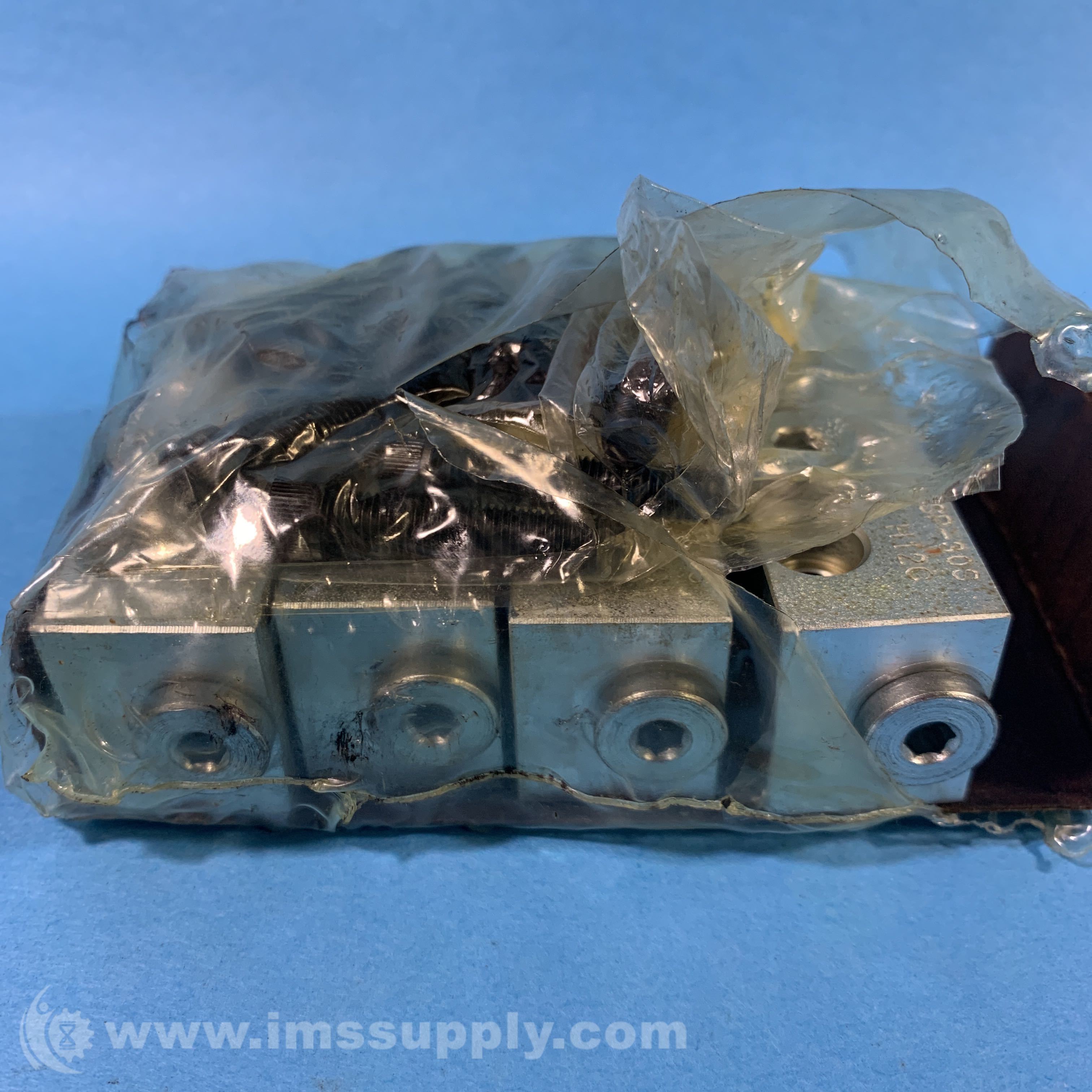 Graco MSP-30S Case of 5 MSP Series Divider Valves - IMS Supply