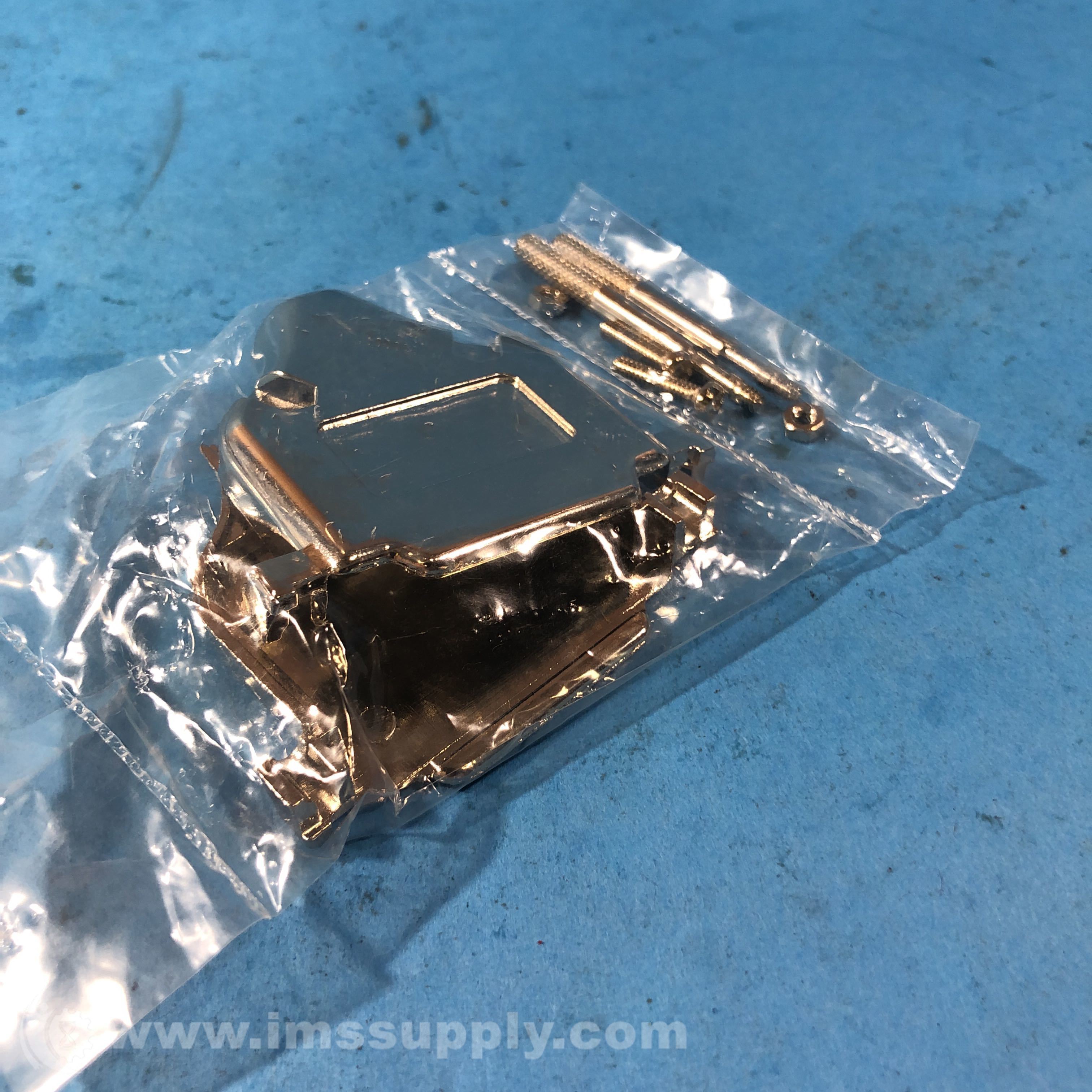 2514-025T Set of 8 Metal Hoods for DB25 with Thumb Screws - IMS Supply