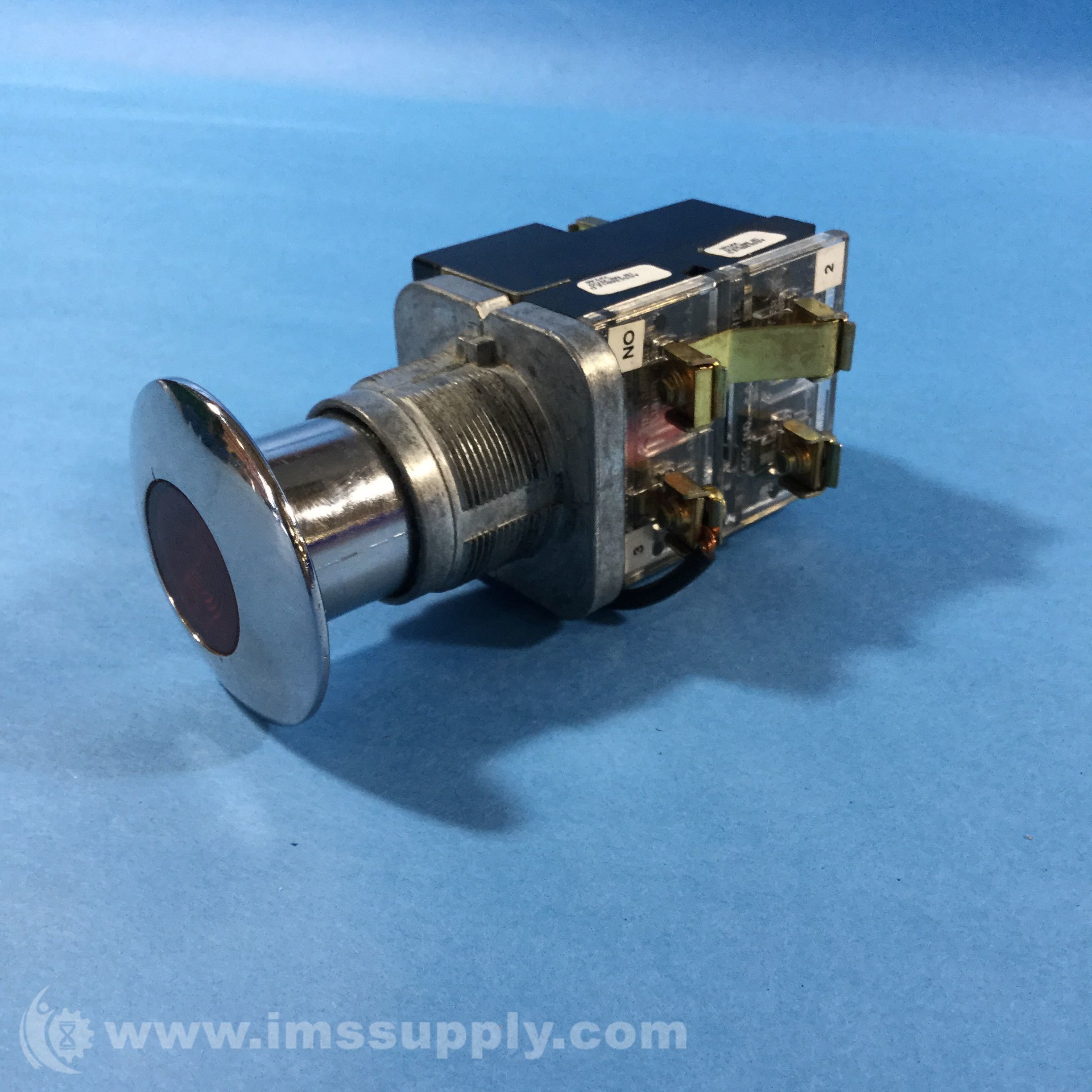 Furnas Electric Co 52PA3G2U Pushbutton, Momentary, RED,1 3/4MTL - IMS ...