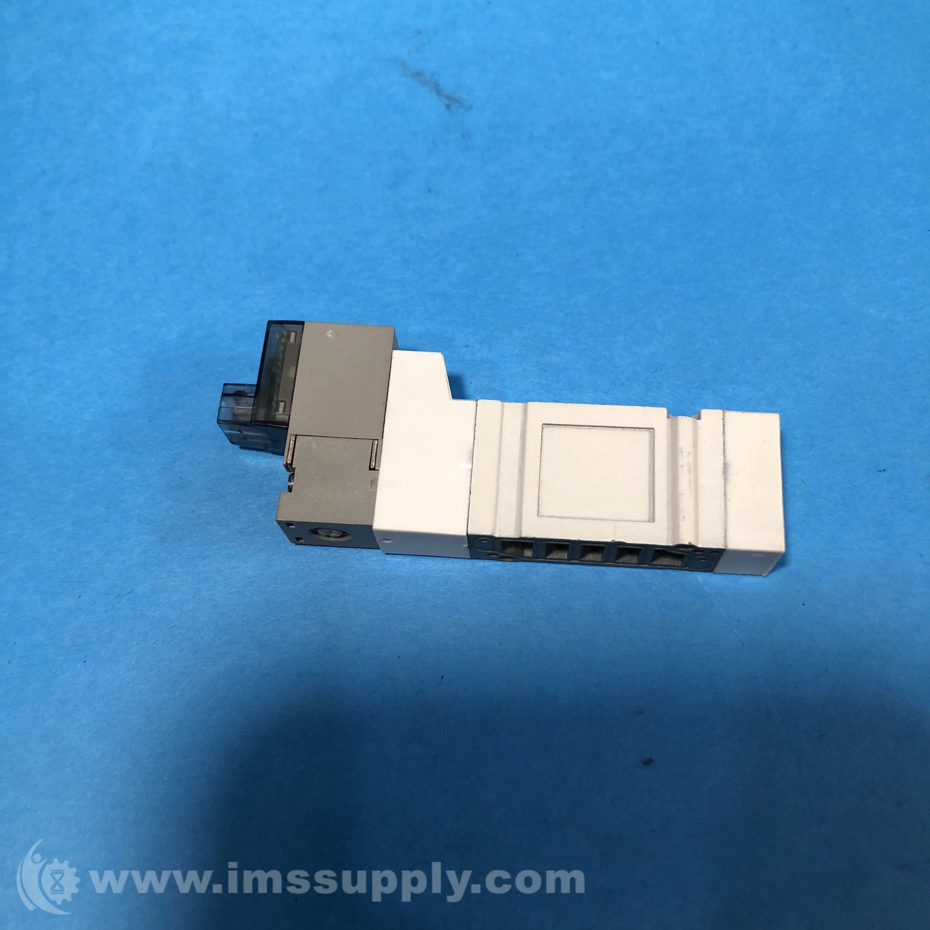 SMC SY3140-5LOU Solenoid Air Valve, 2-Position Single Solenoid - IMS Supply