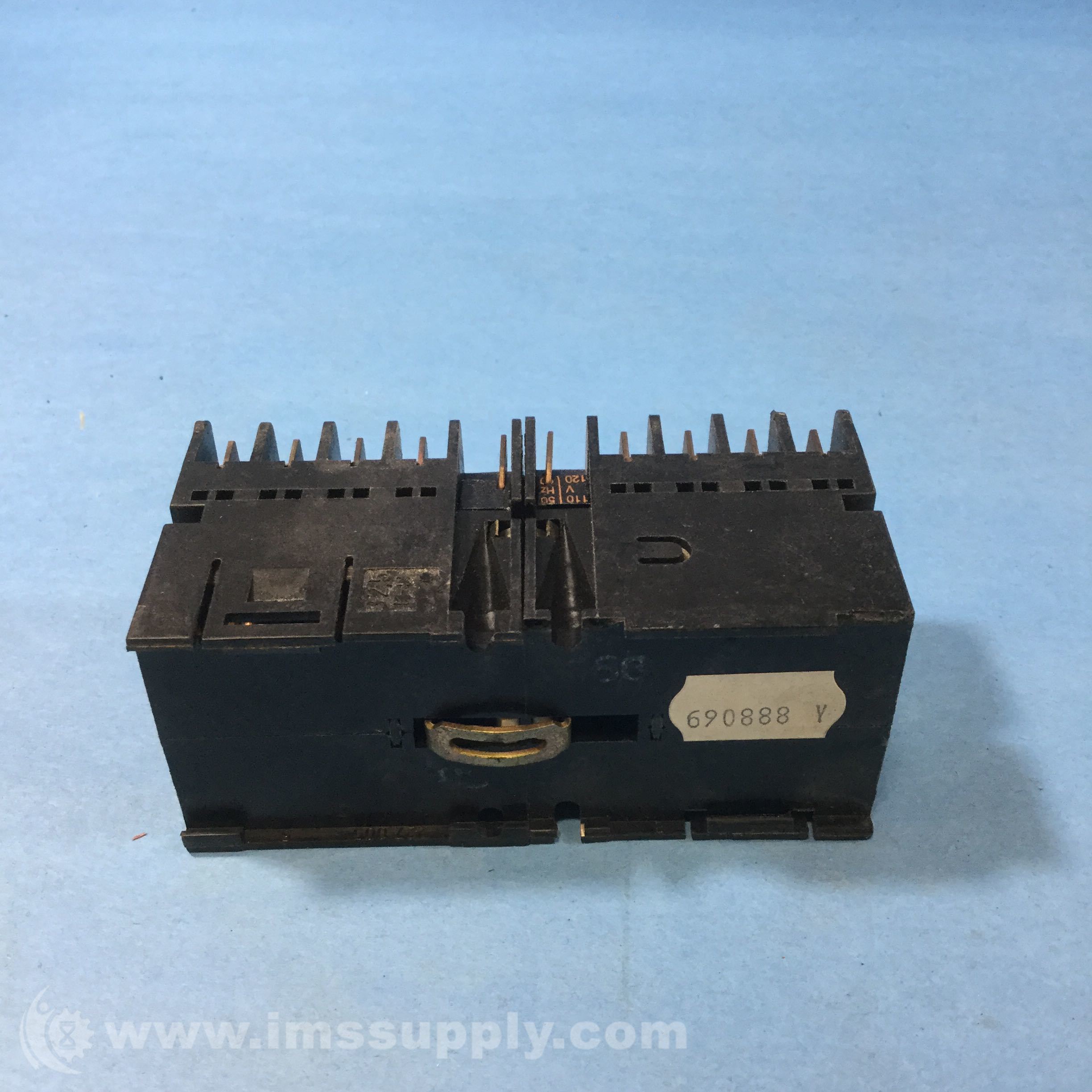 Aeg Motor Control LUV07 Reversing Contactor, 4 Amp, 220-380V - IMS Supply