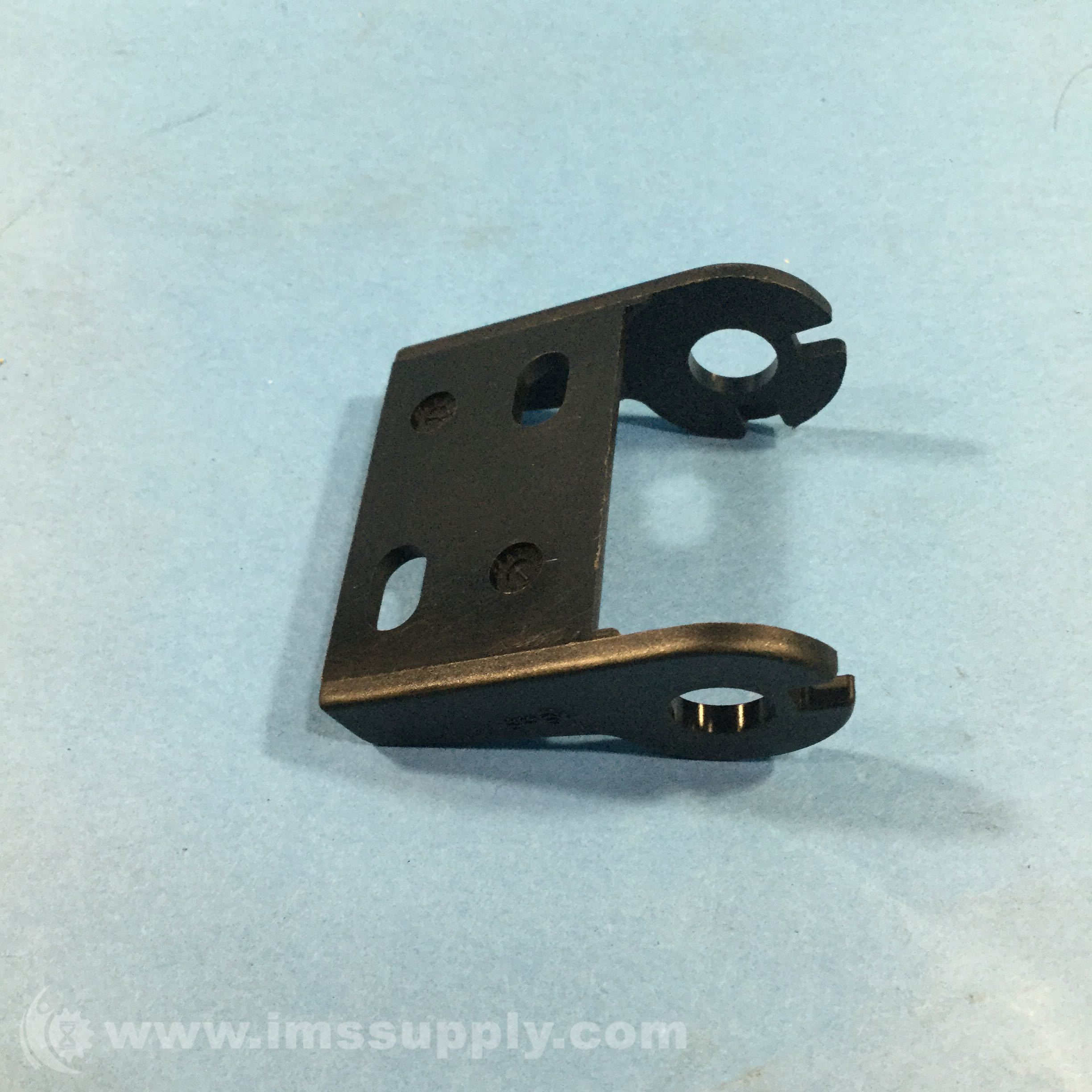 Igus 114.3.1P Cable Chain Bracket Plastic Mounting Bracket - IMS Supply