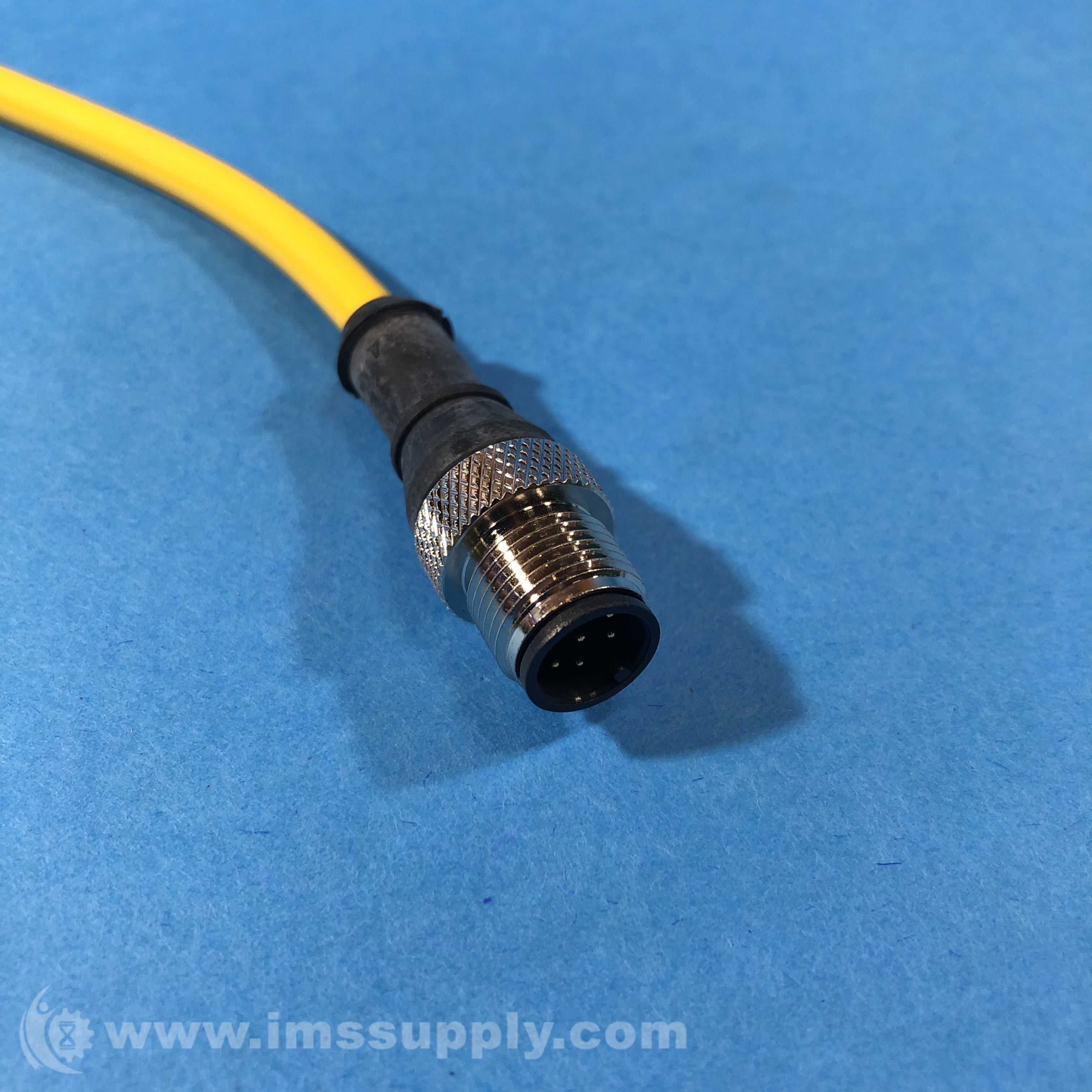 Banner Engineering Corp. DEE2R-81D-17490 Safety Cordset - IMS Supply