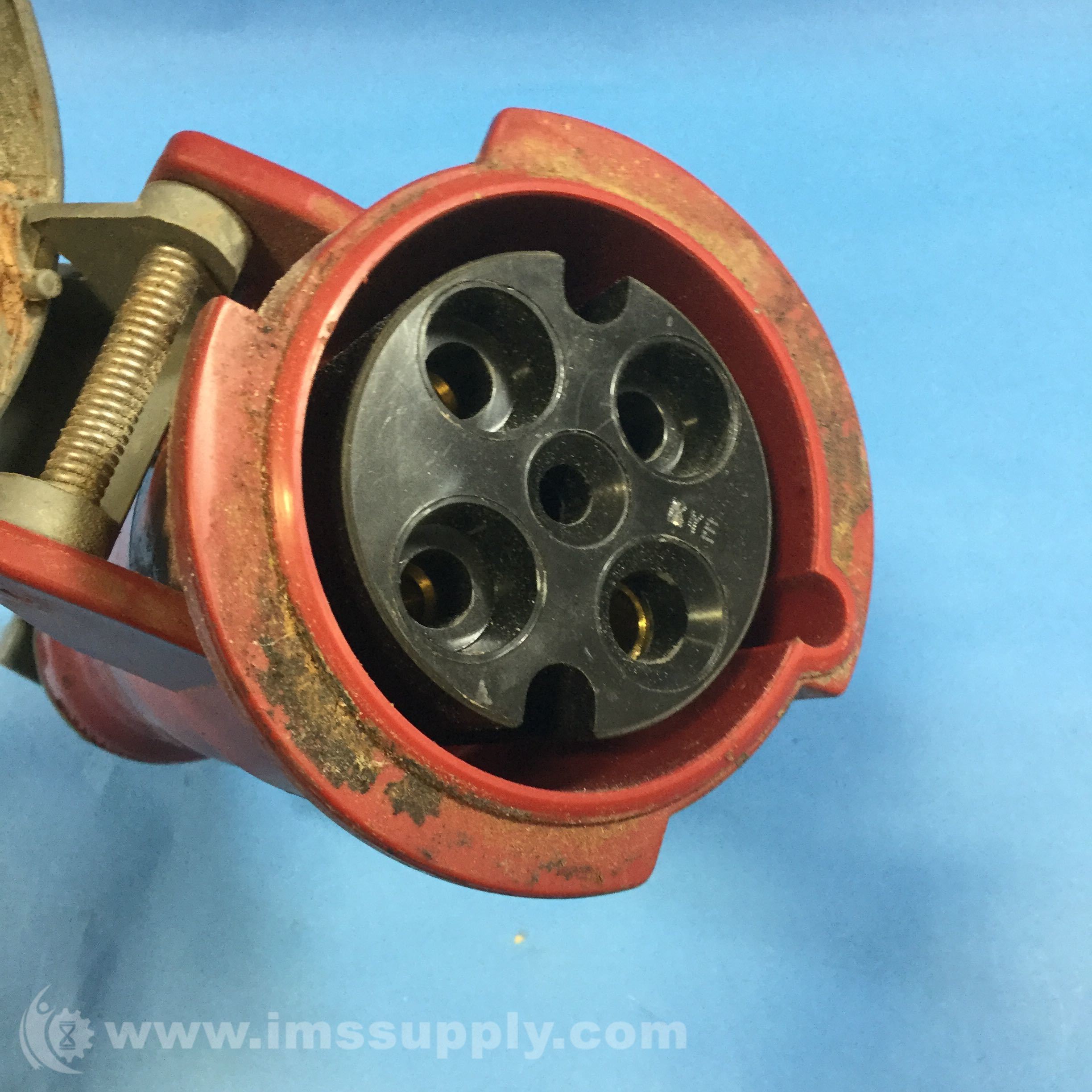 Hubbell 460C7W AC Connector, Female, 3 Pole, 4 Wire - IMS Supply
