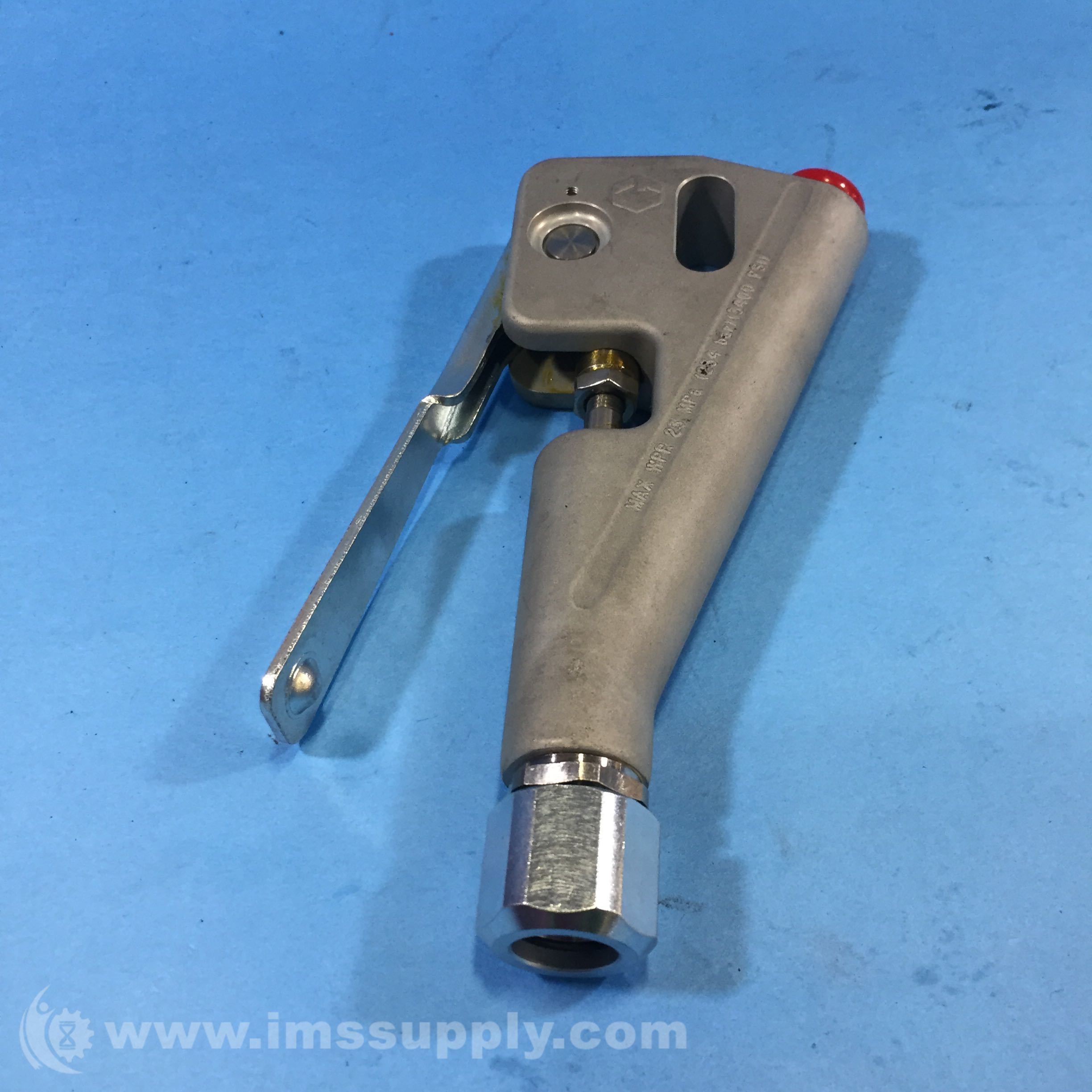 Graco 240199 In-line Ultra-Lite Flow Gun - IMS Supply