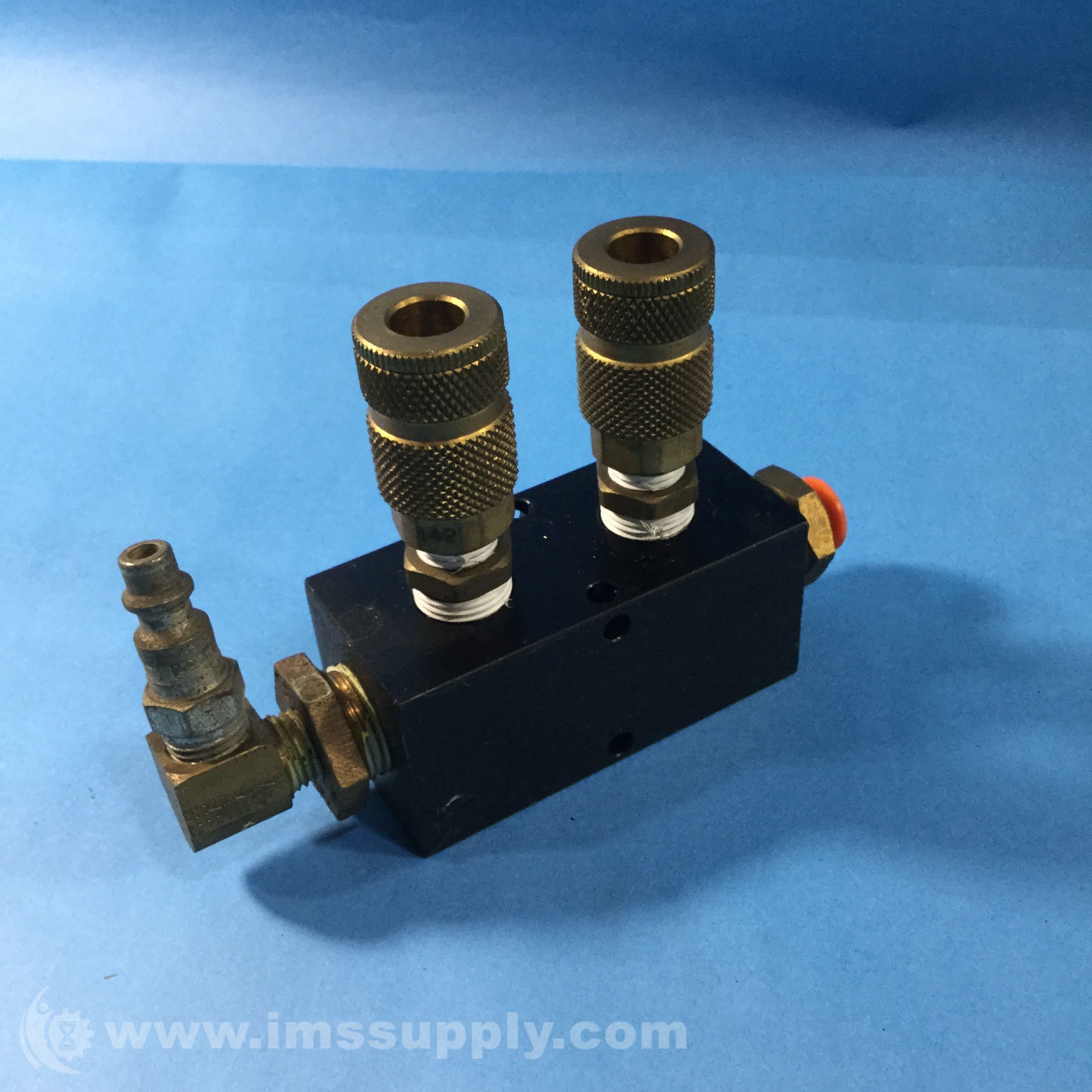 2 Port Pneumatic Manifold, with Fittings - IMS Supply