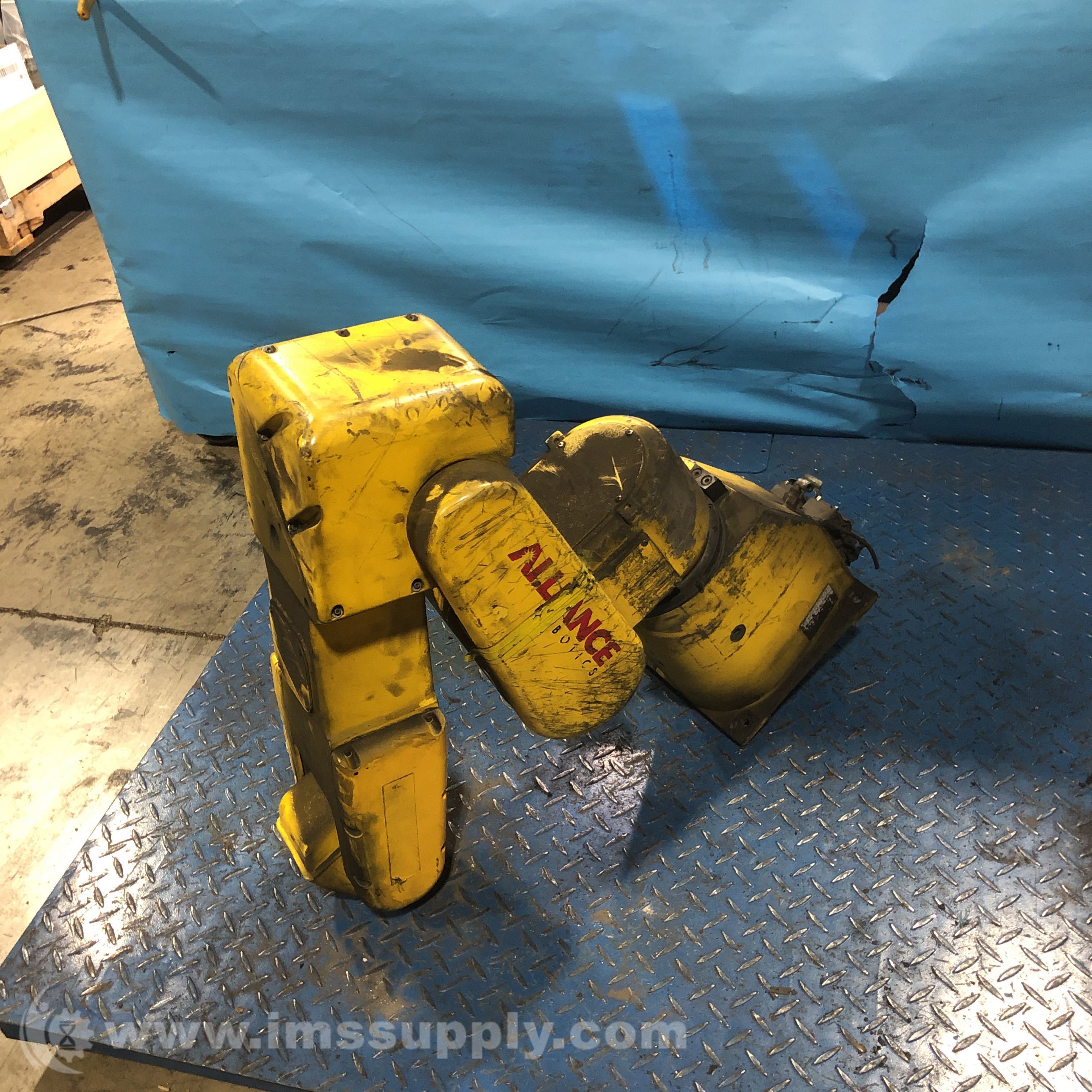Fanuc Robot Arm - IMS Supply