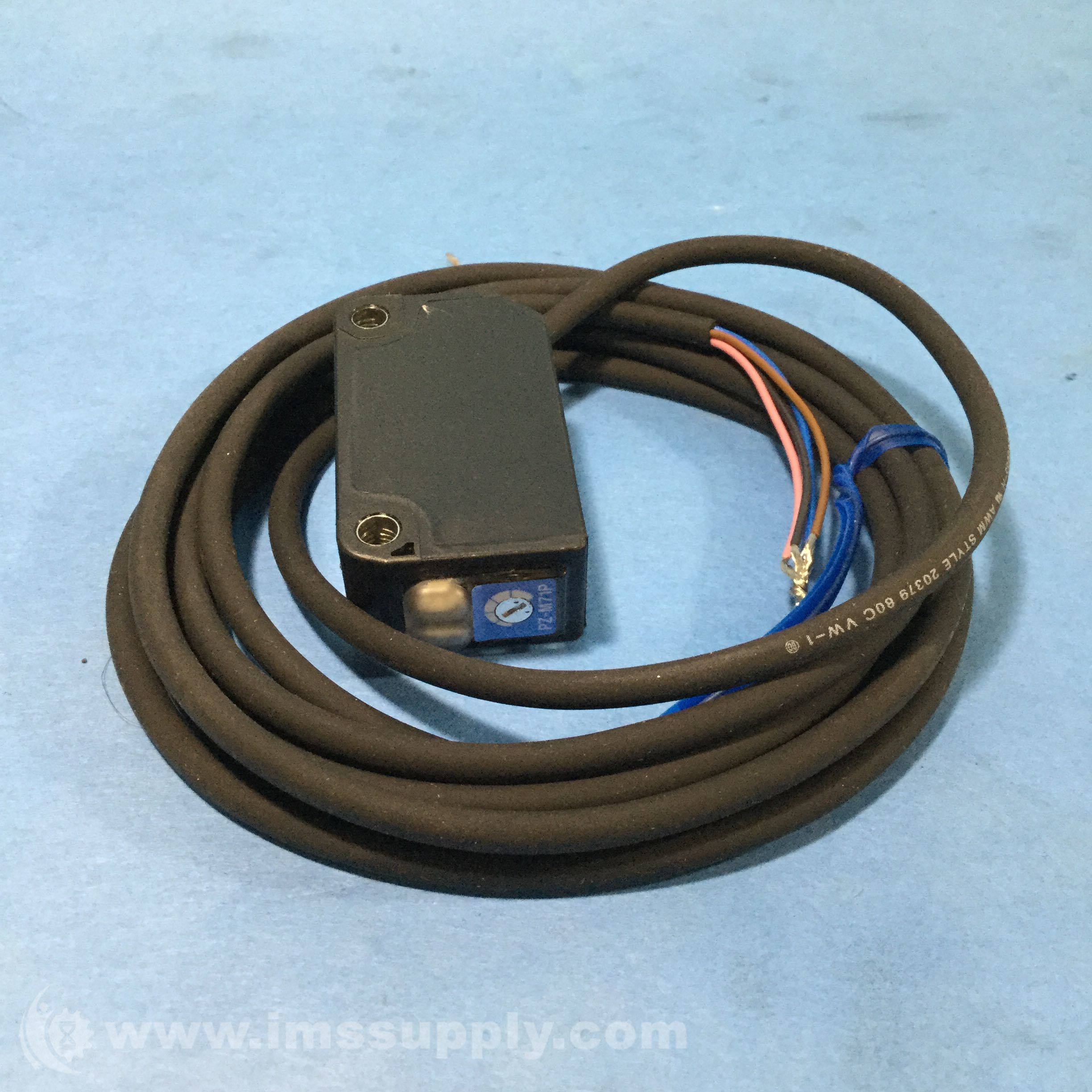 Keyence PZ-M71P Built-in Amplifier Photoelectric Sensor - IMS Supply