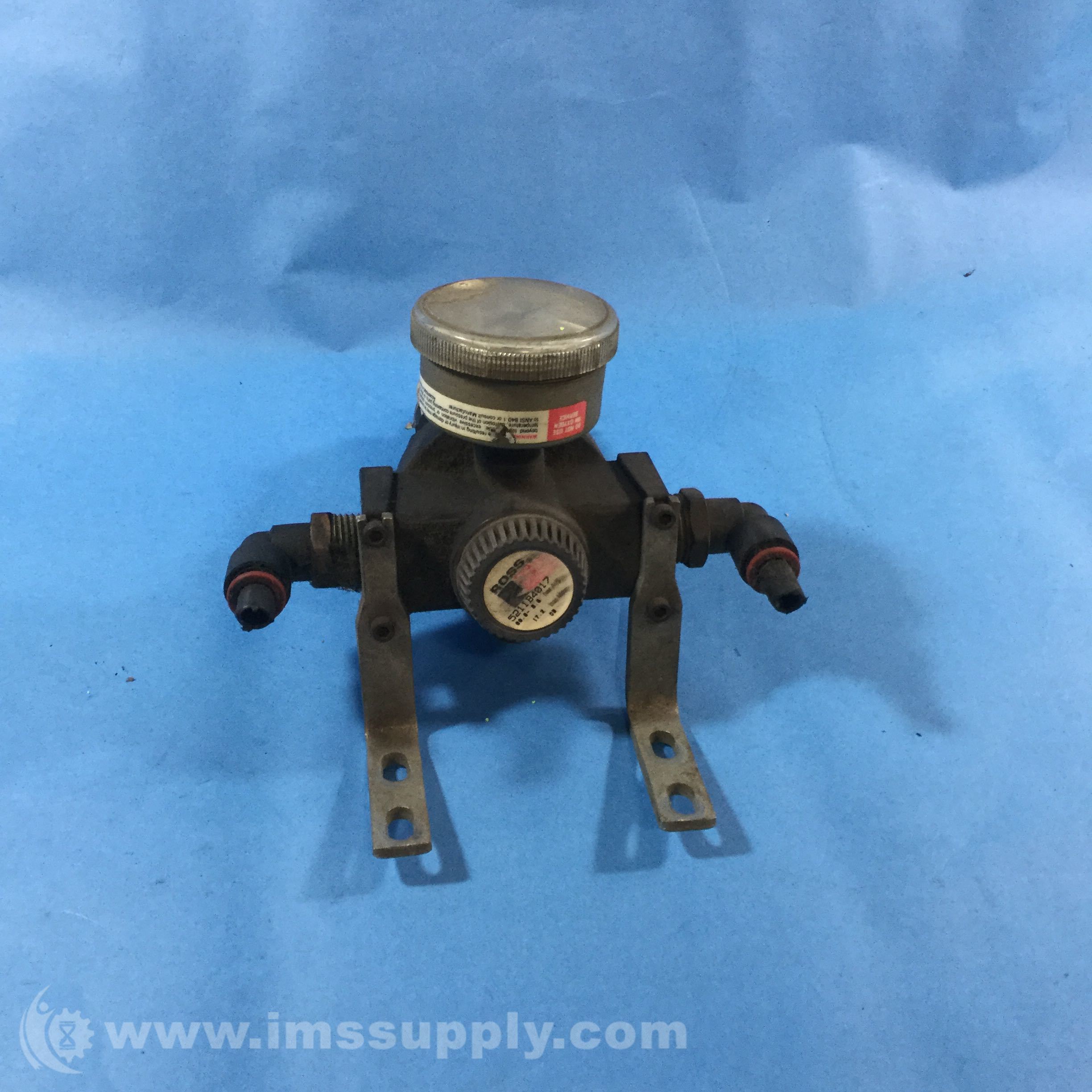 ROSS 5211B4017 Pressure Regulator, W/ Gauge - IMS Supply