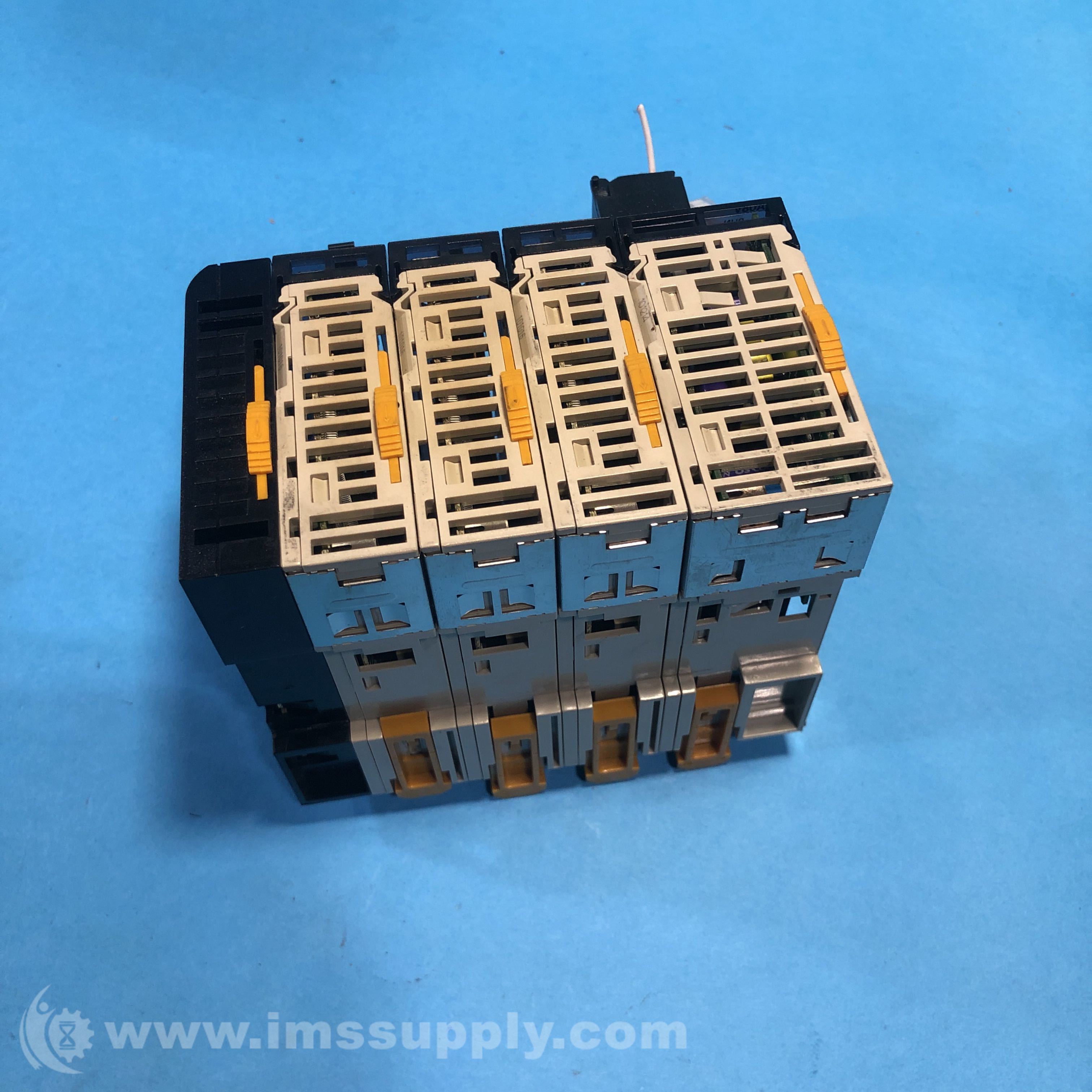 Omron CJ1W-DA08V PLC I/O Module CJ1W Series 8 x I/O - IMS Supply