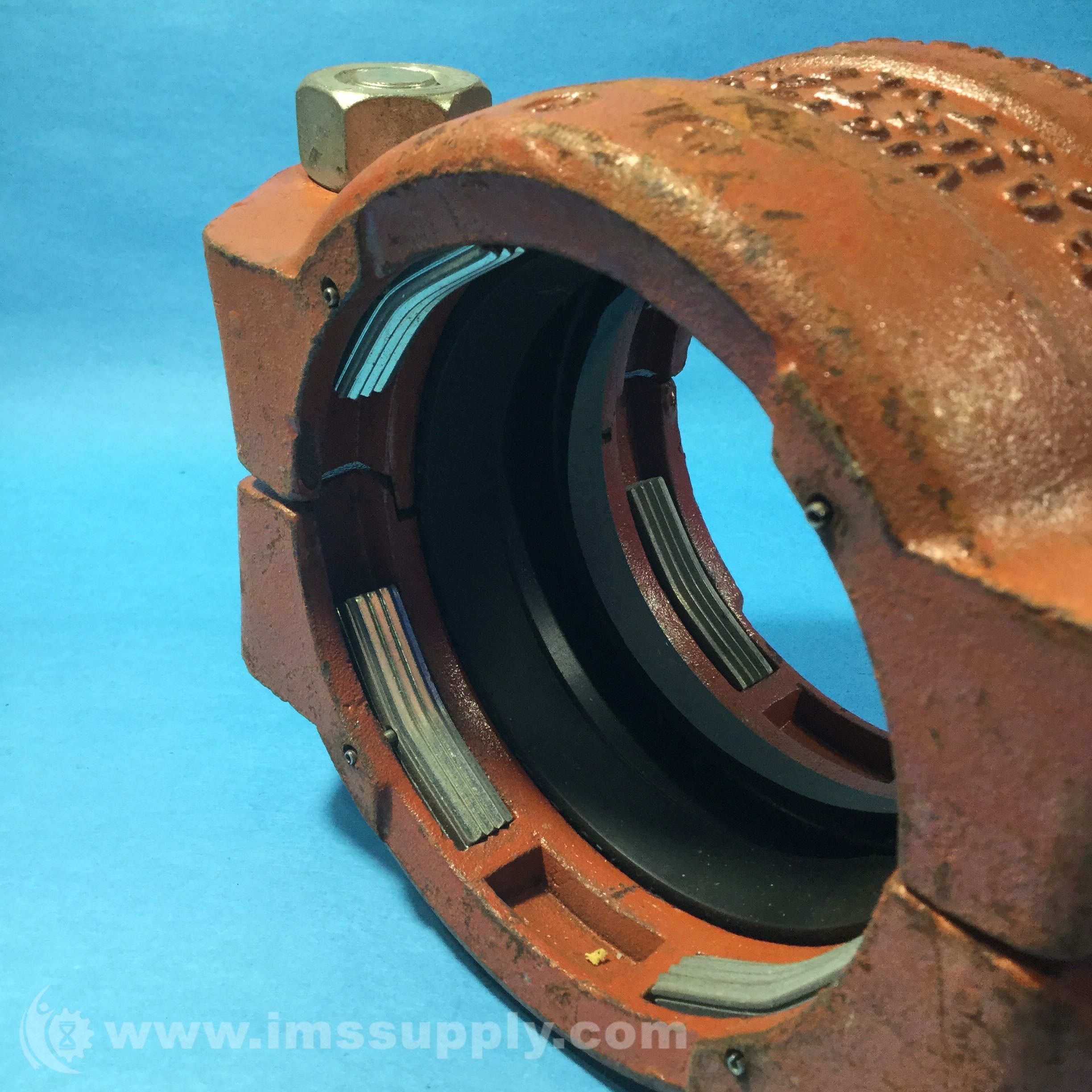 Victaulic STYLE 99 PLAIN END COUPLING 4 - IMS Supply