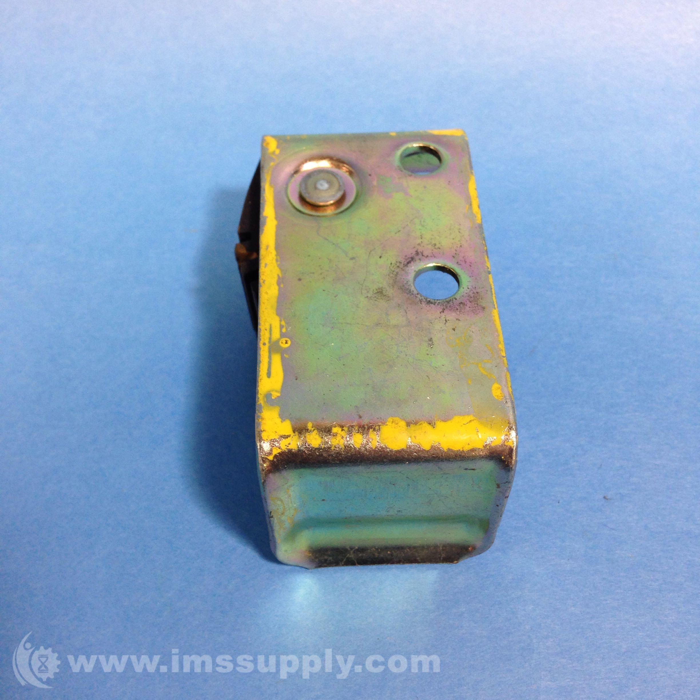 Bassick M515 Hand L-Hold Closet Storage Device Pre Drilled - IMS Supply