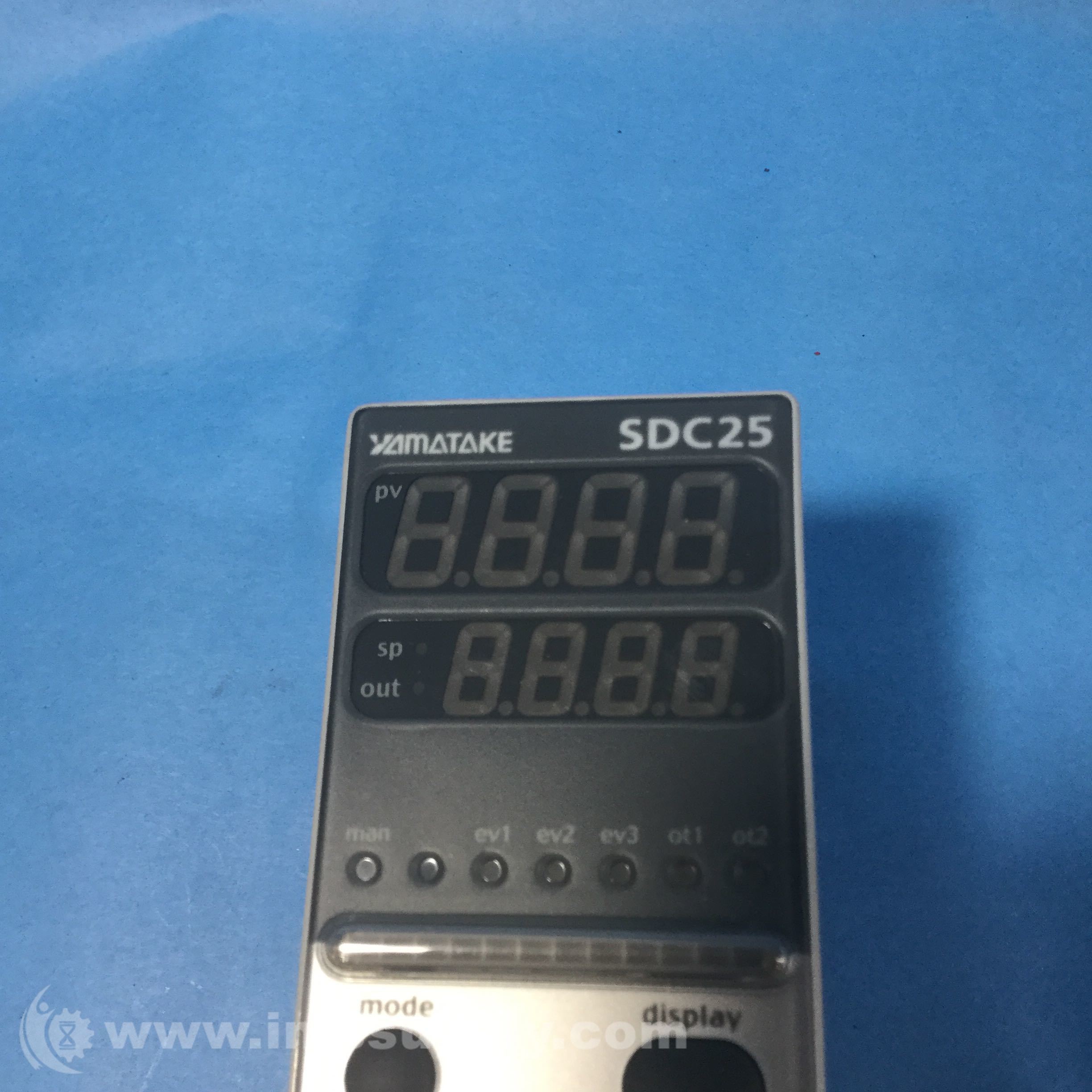 Yamatake C25TCCUA2100 SDC25 Digital Indication Controller - IMS Supply