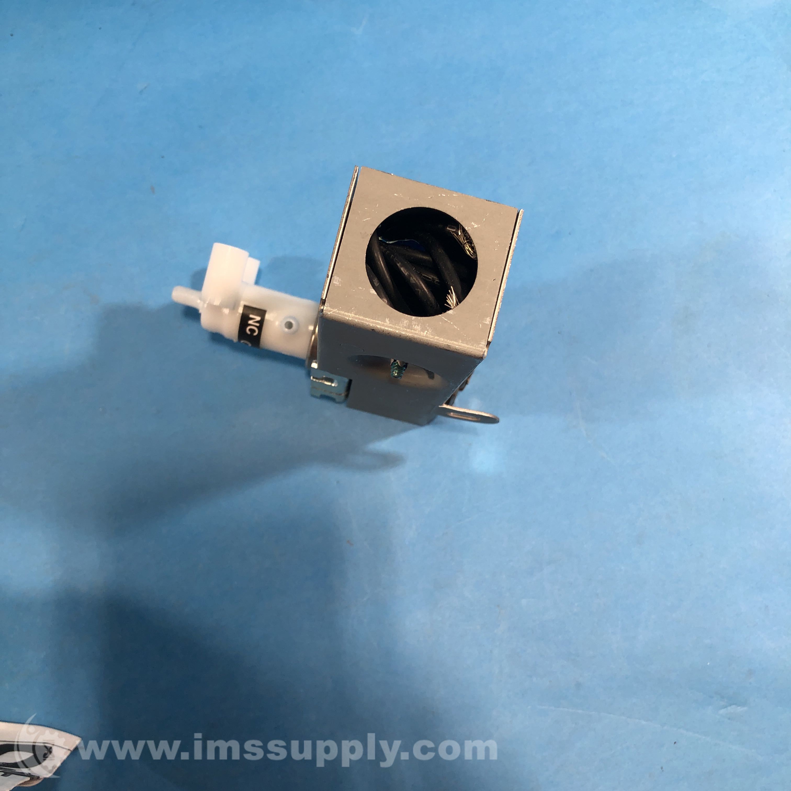 Power 265-1003 Pneumatic 208V EP Switch with Junction Box - IMS Supply