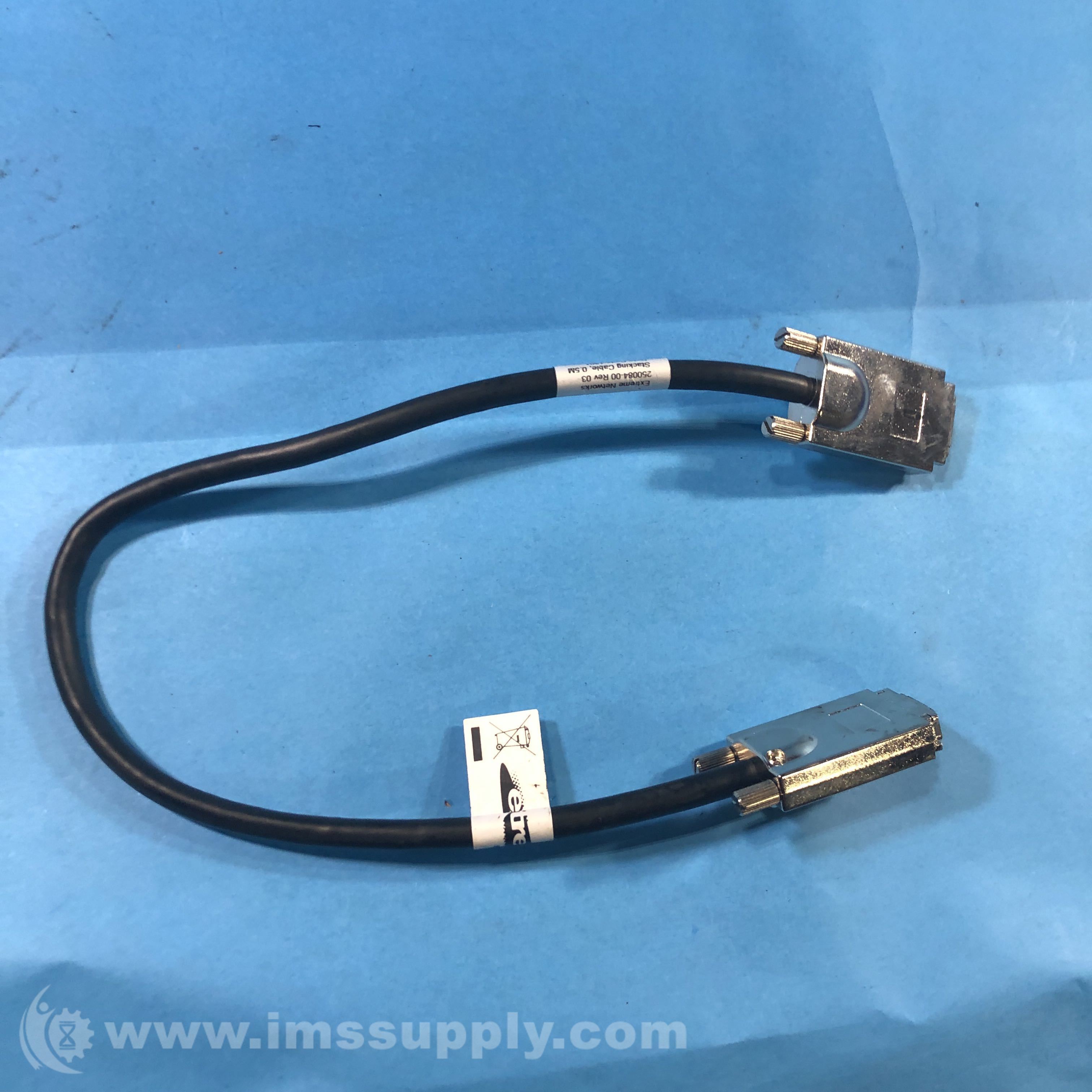 Extreme Networks 250084-00 Stacking Cable, 0.5m LG - IMS Supply