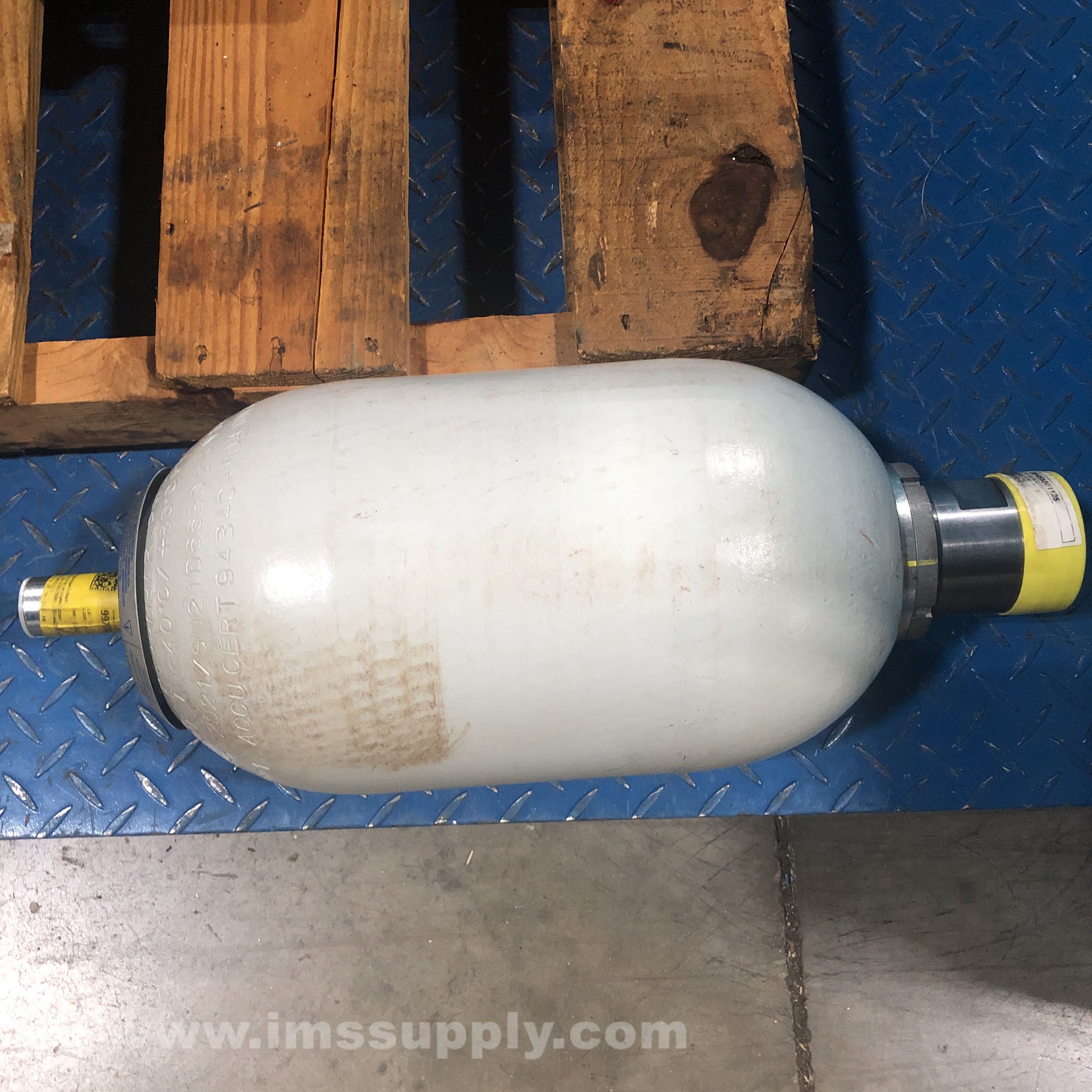 Parker EHV 10-330/90K-30-AA High Pressure Bladder Accumulator - IMS Supply