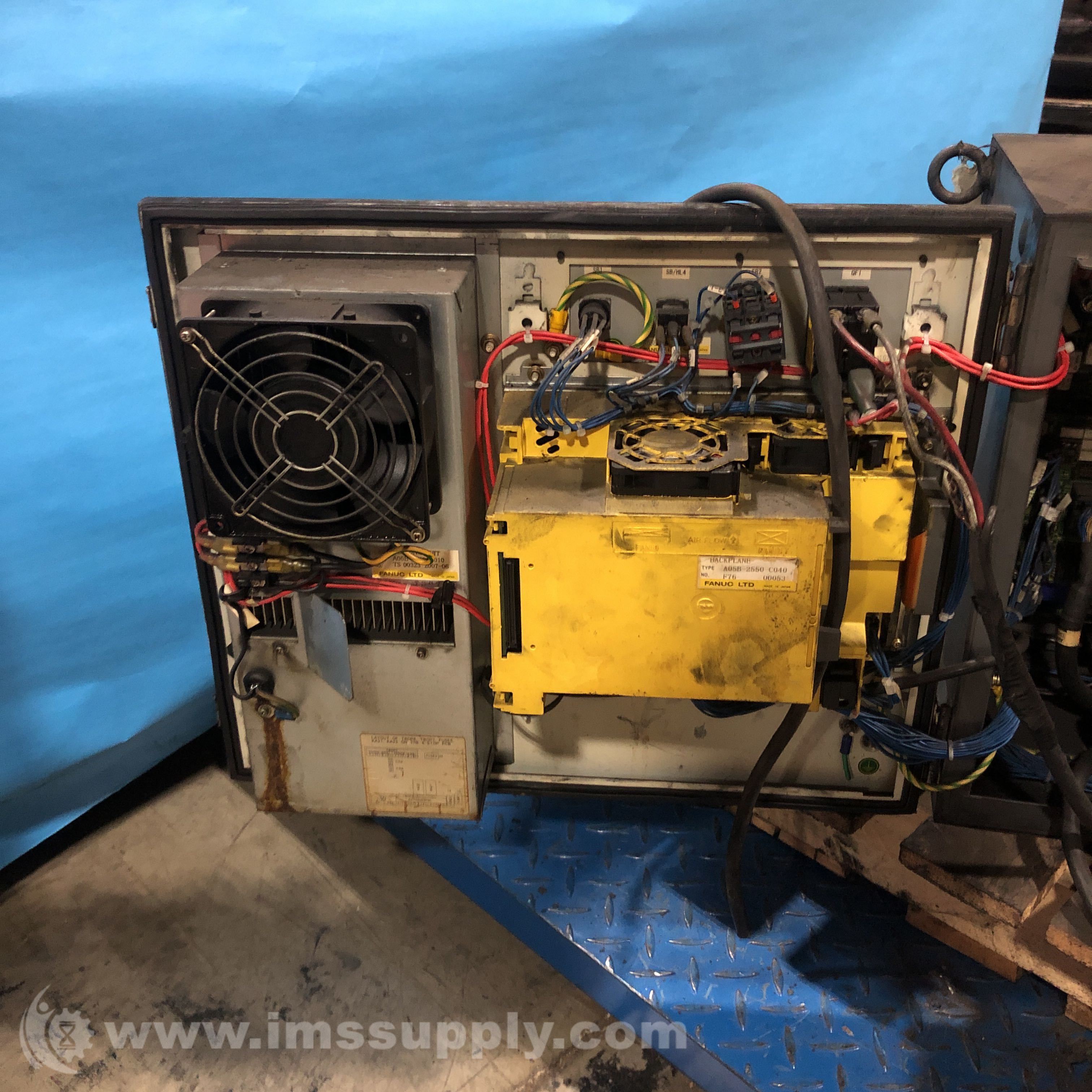 Fanuc A05B-2551-B160 R-30IA Mate Controller - IMS Supply