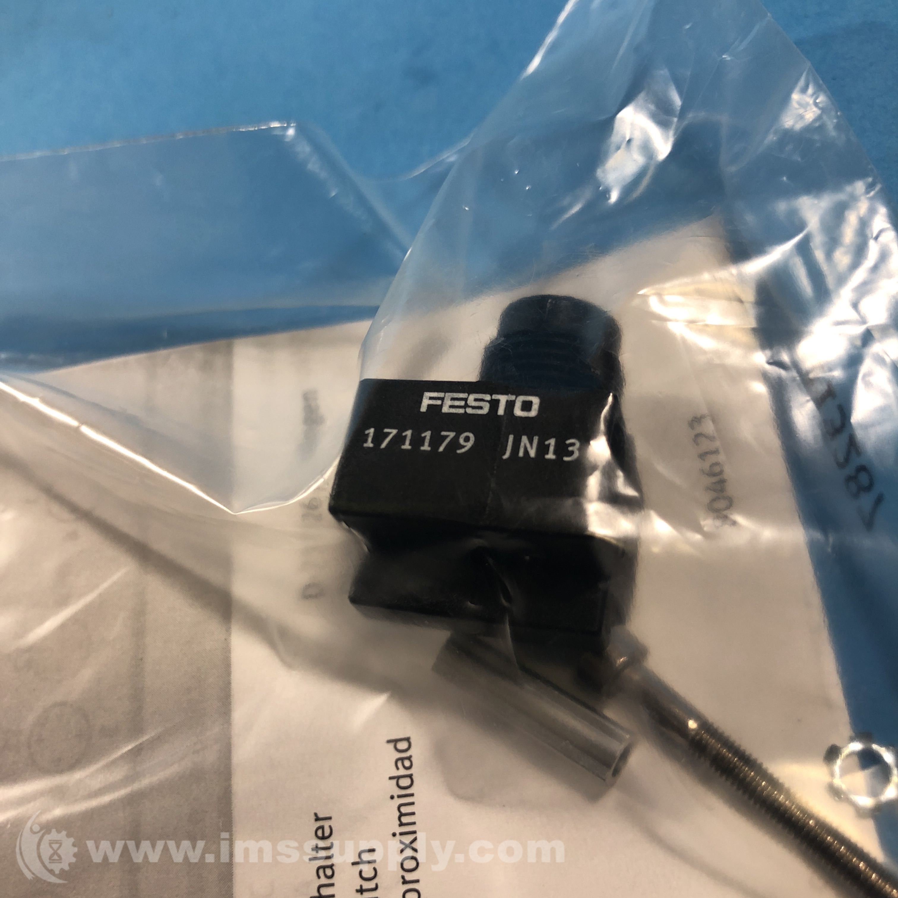Festo 171179 Proximity Sensor With M12 Plug and T-Slot - IMS Supply