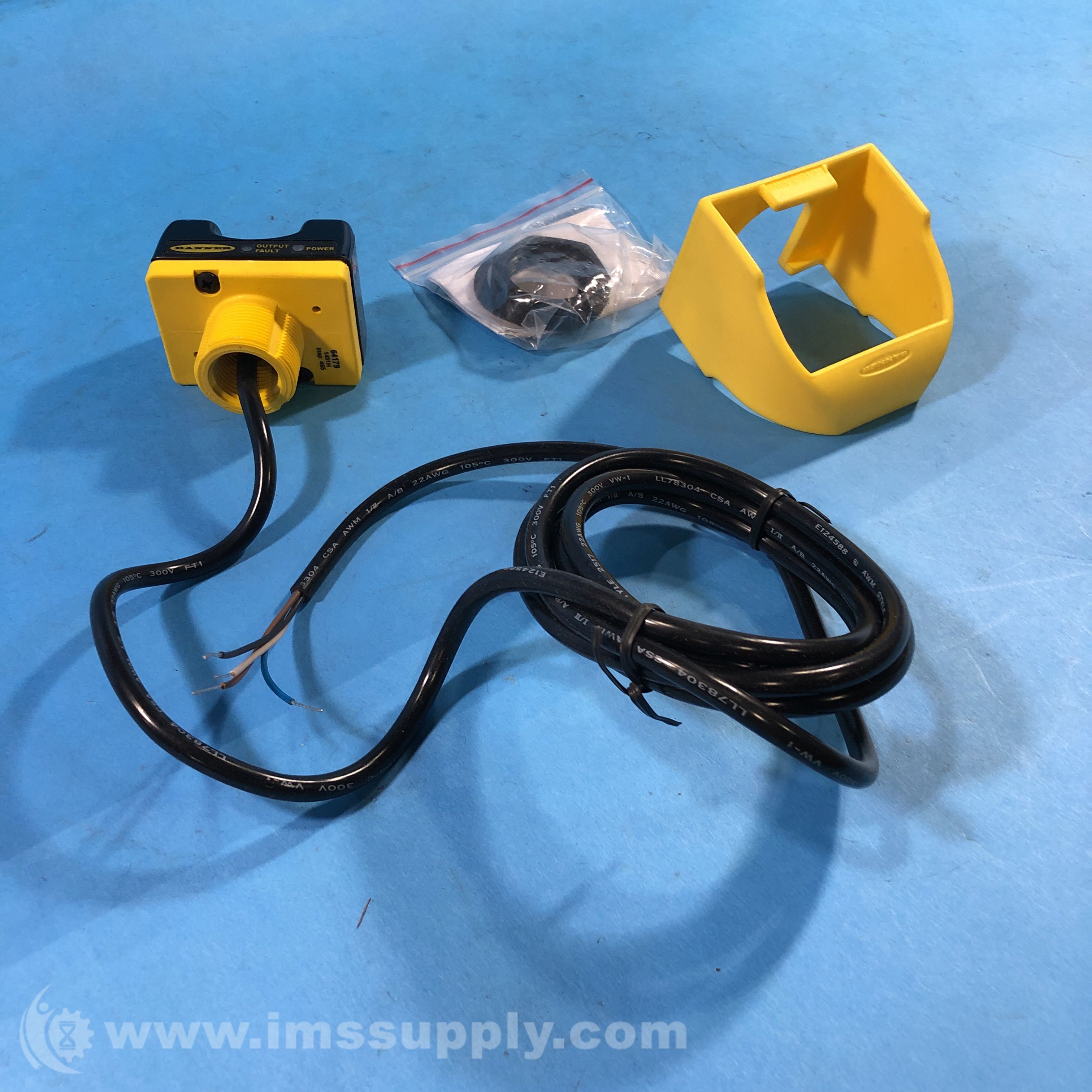 Banner Engineering Corp. STBVP6 STB Series Safety Touch Button - IMS Supply