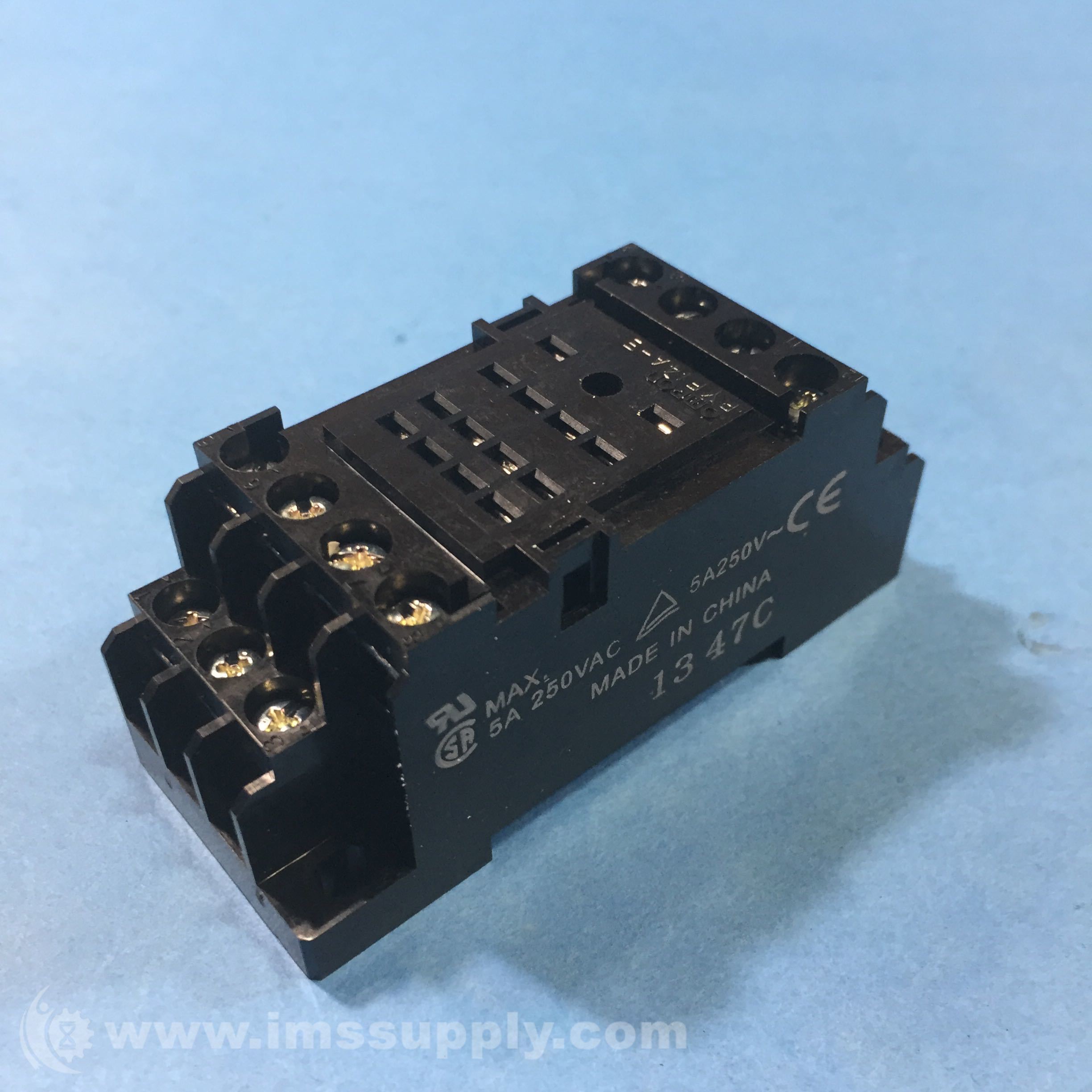 Omron PYF14A-E Relay Socket, Front Connecting, DIN Rail - IMS Supply