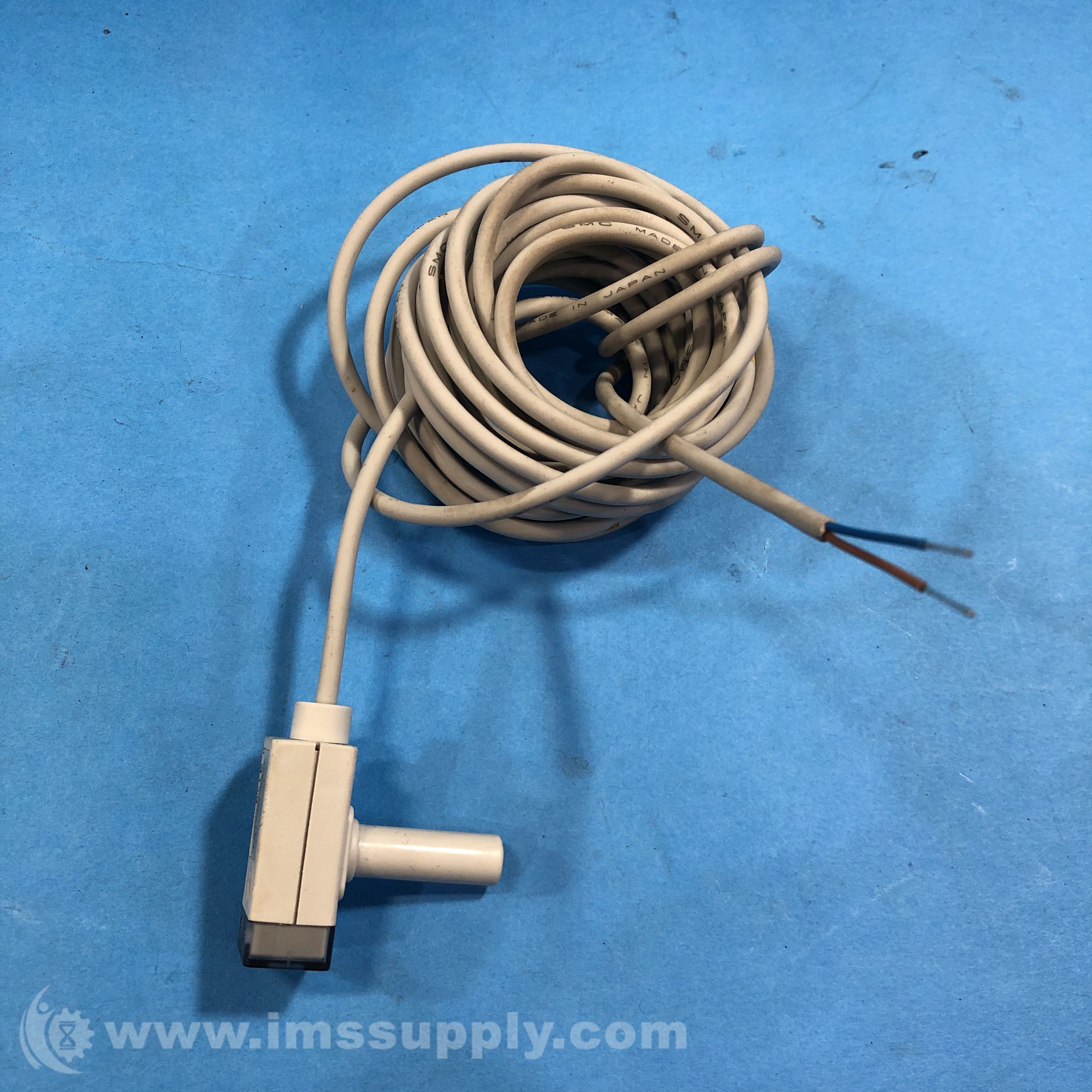 SMC PS1000-R07L PS1000/PS1100 Pressure Switch - IMS Supply