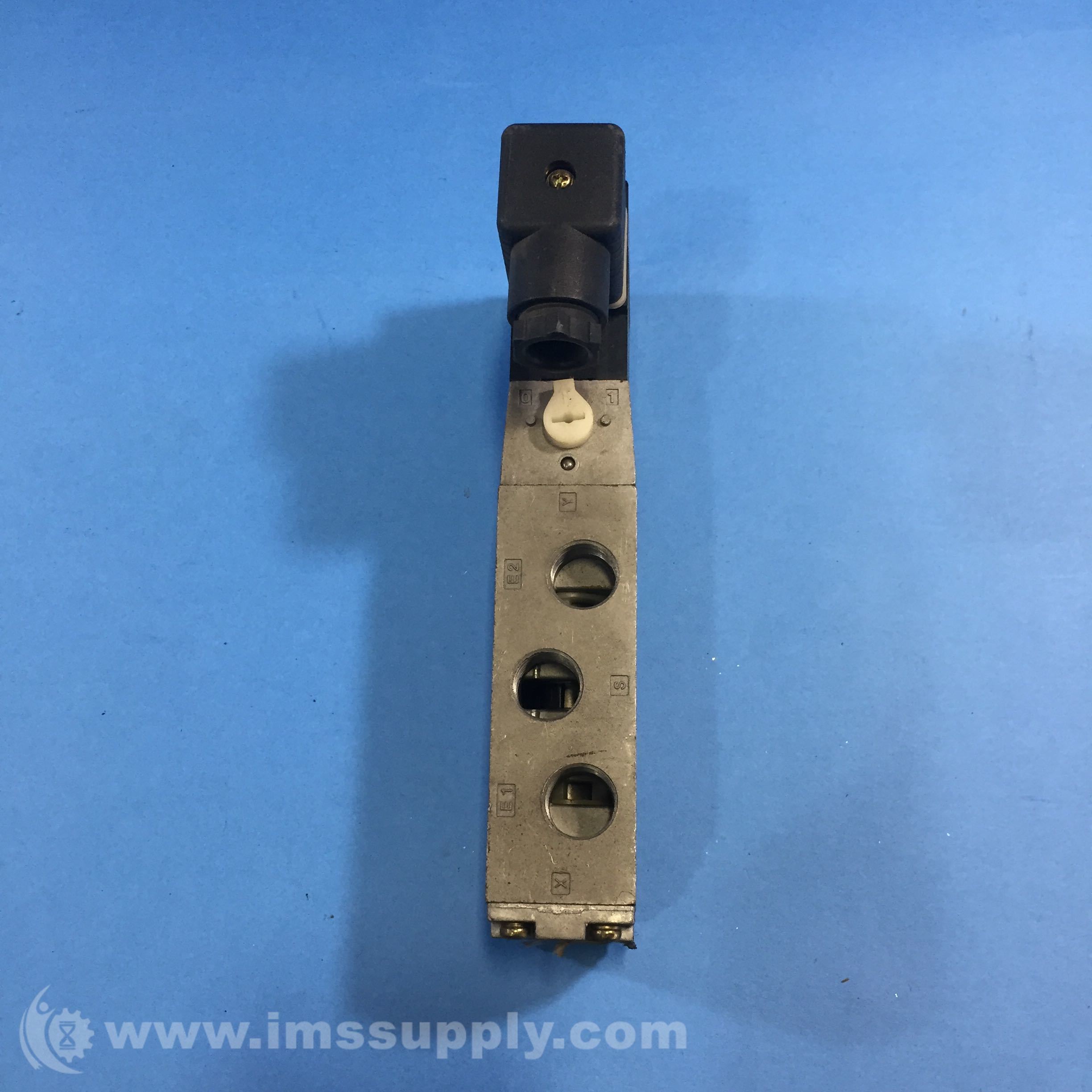 CKD 4F310 Pneumatic Valve - IMS Supply