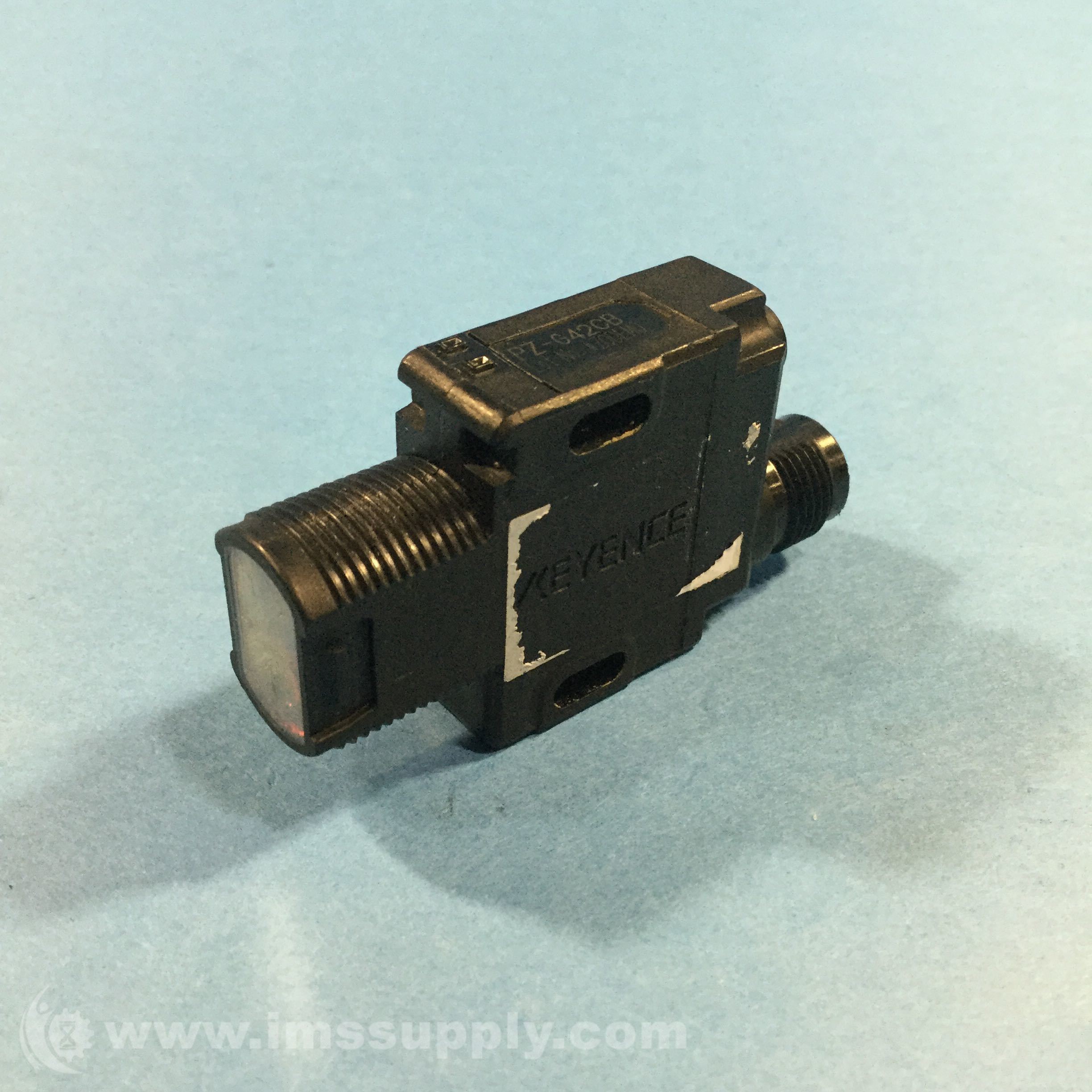 Keyence PZ-G42CB Photoelectric Sensor, Threaded Mount - IMS Supply