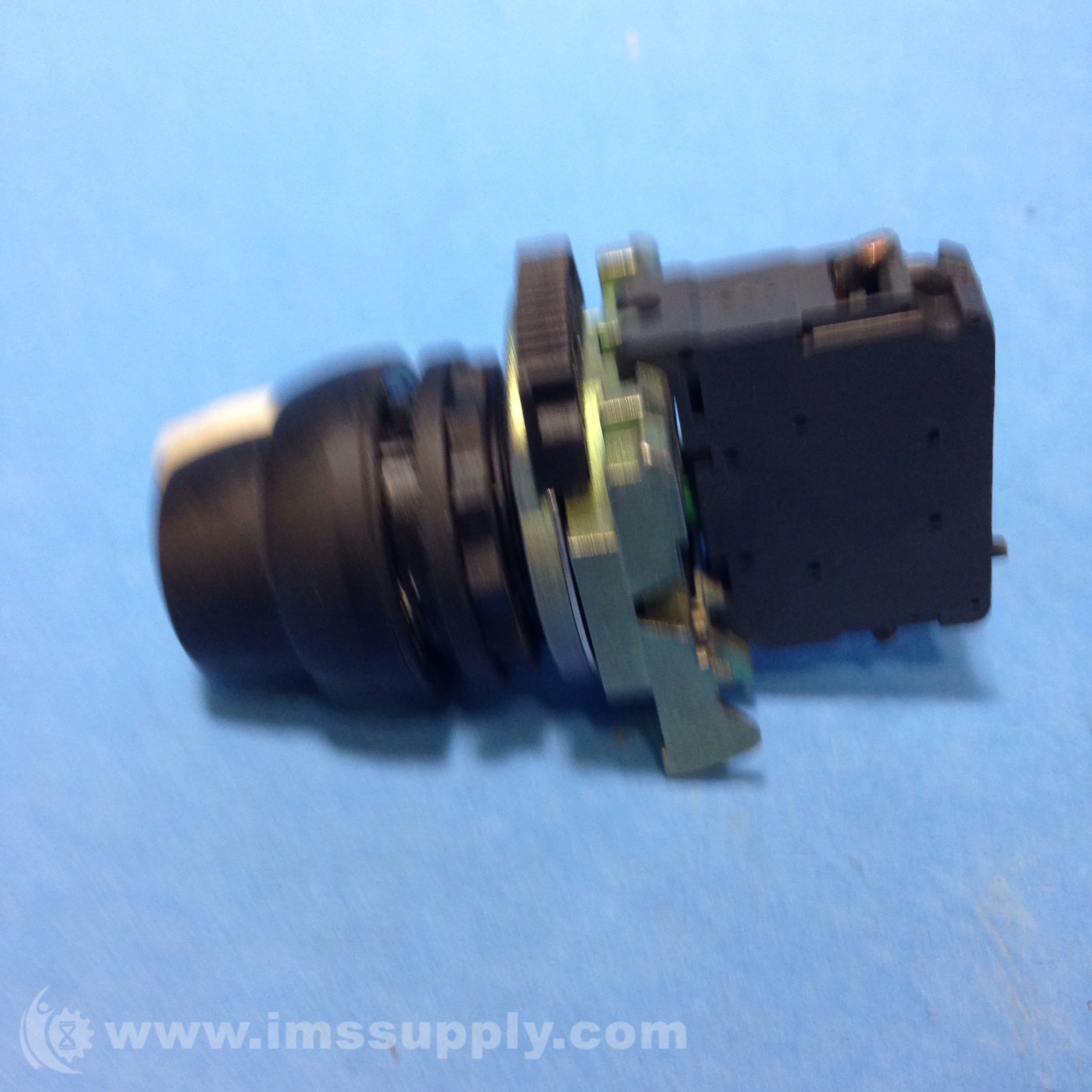 Allen Bradley BLACK KEY SWITCH 22.5MM 2 POS. SEL. Switch Operator - IMS ...